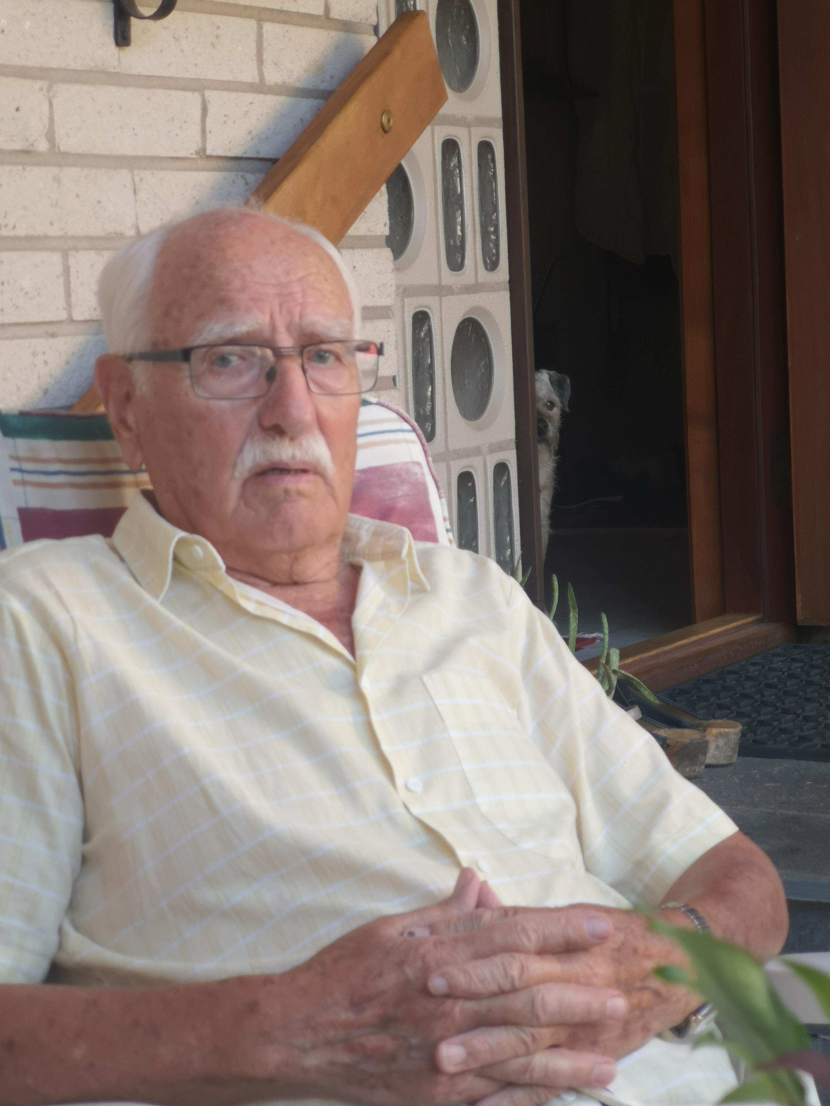 14-year old pup peeping on 91-year old grandpa | Scrolller 14-year old pup peeping on 91-year old grandpa | Scrolller