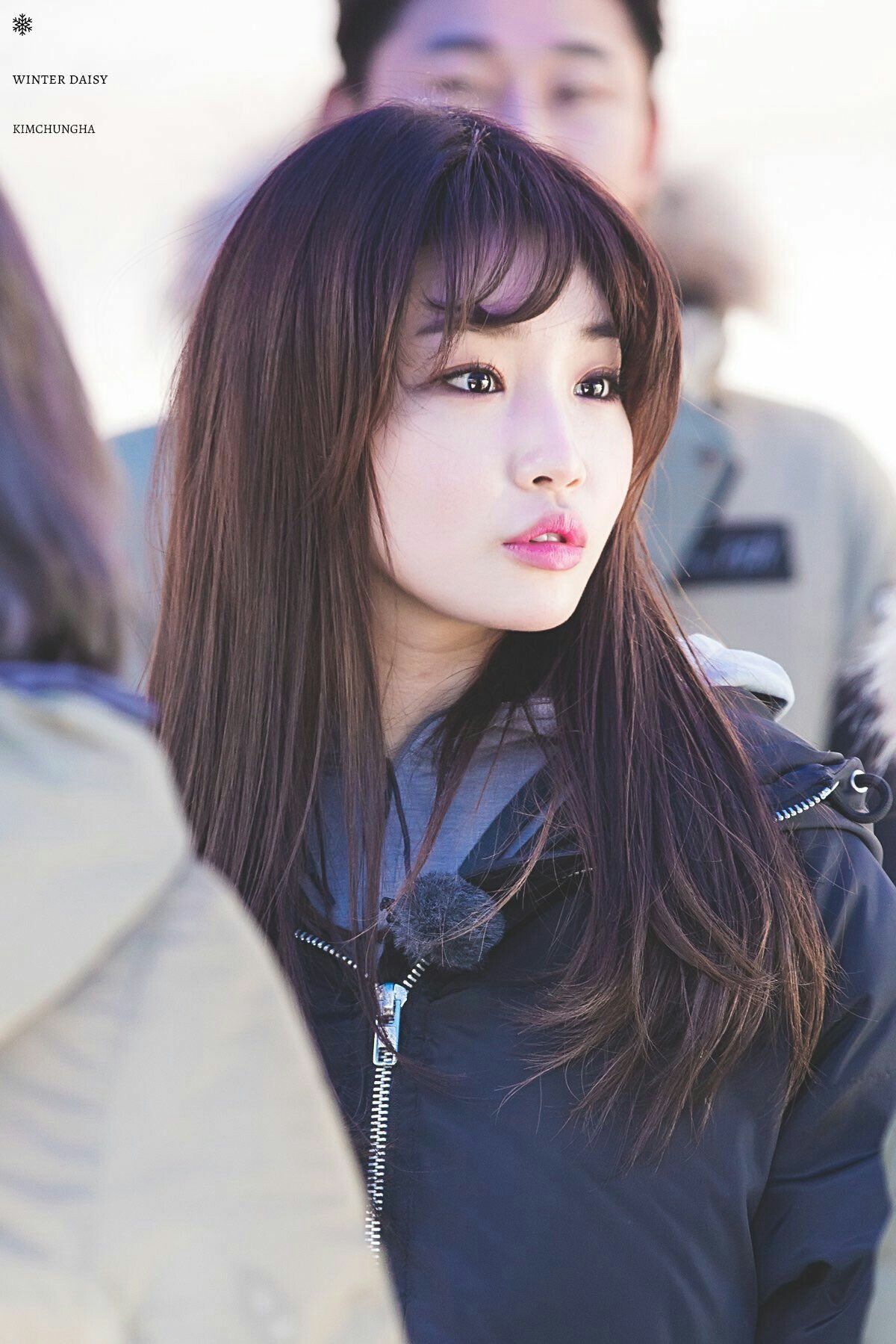 170609 Chung Ha | Scrolller