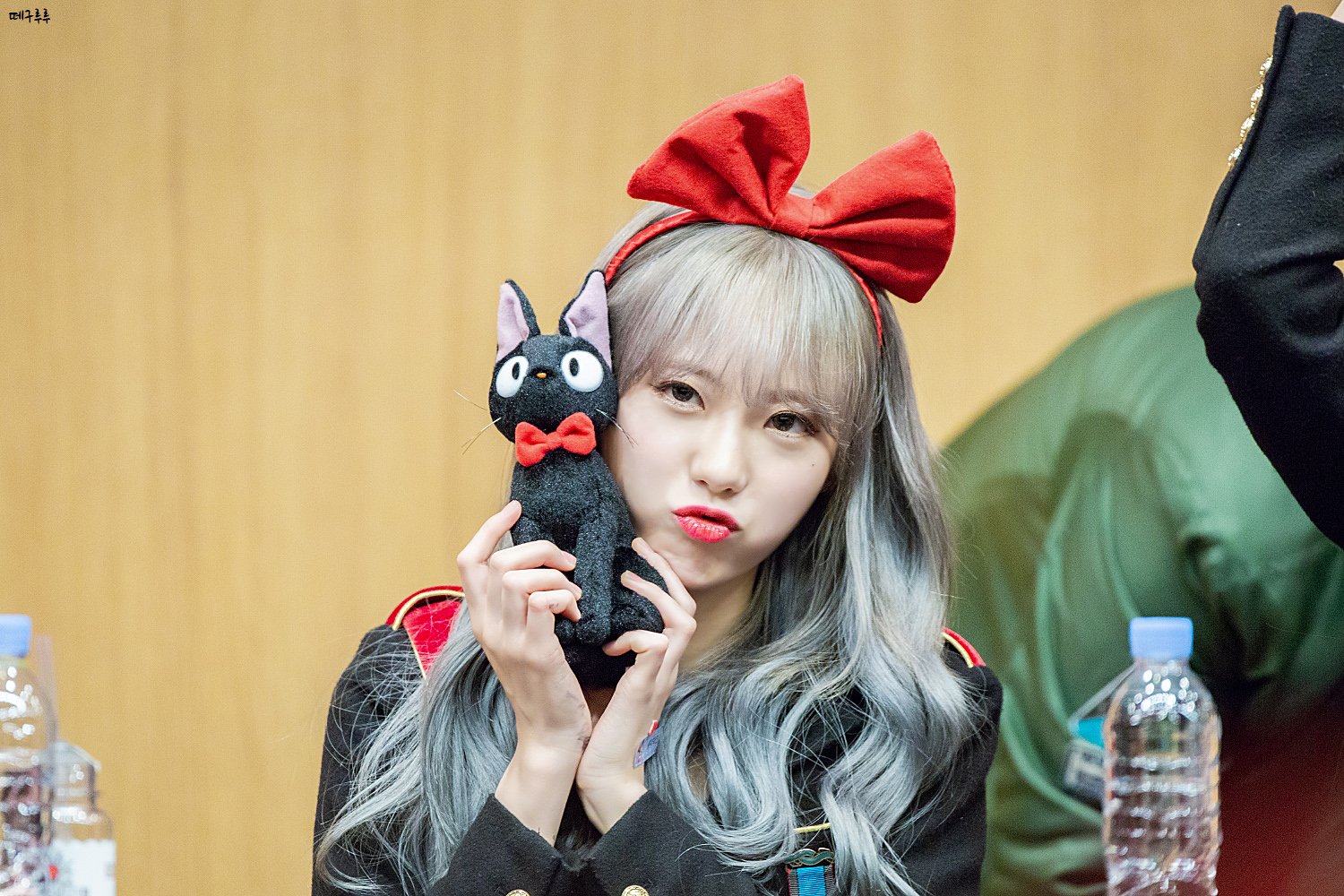 [180304] Luda 🎀 | Scrolller
