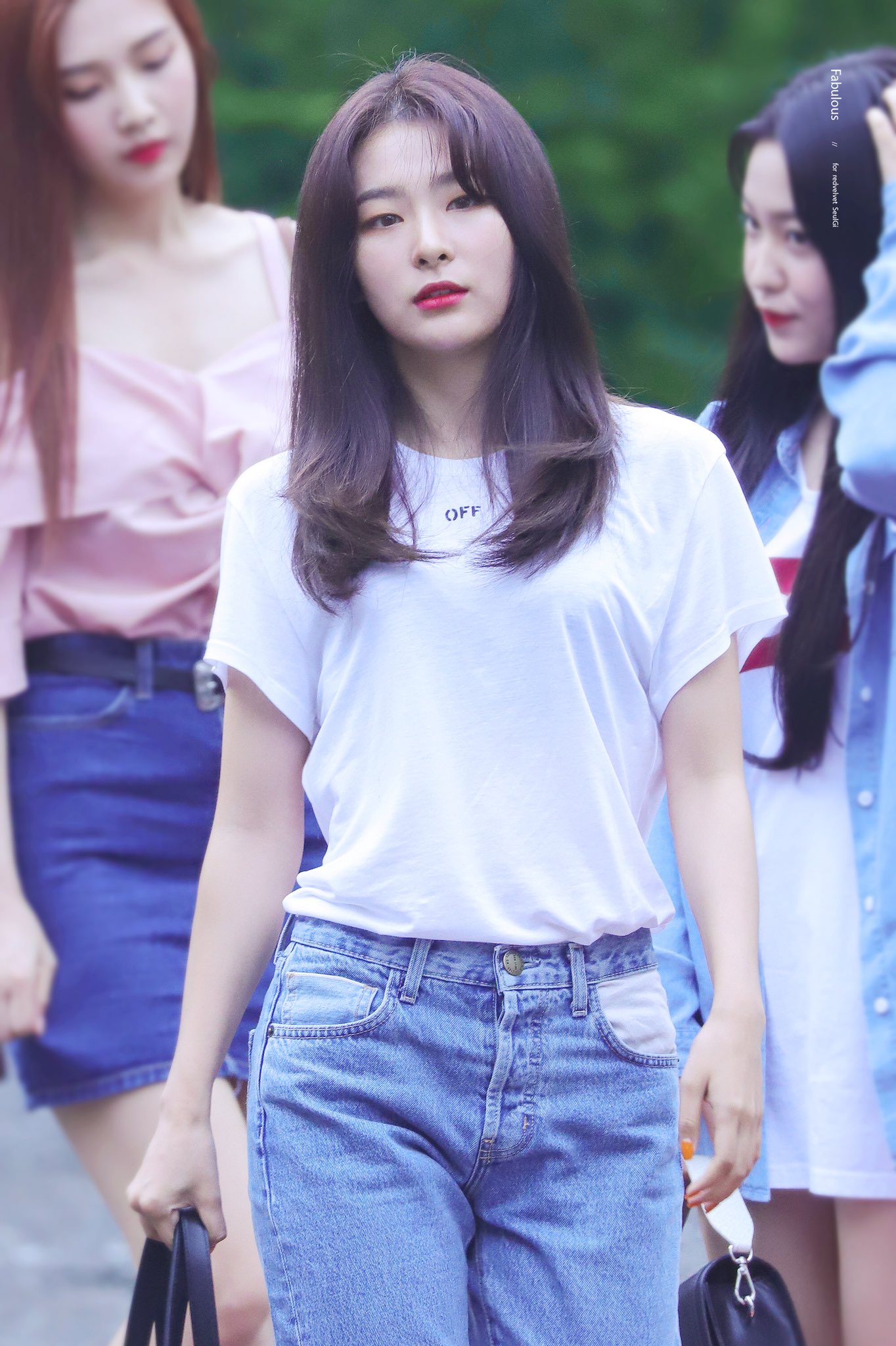 180629 Seulgi | Scrolller