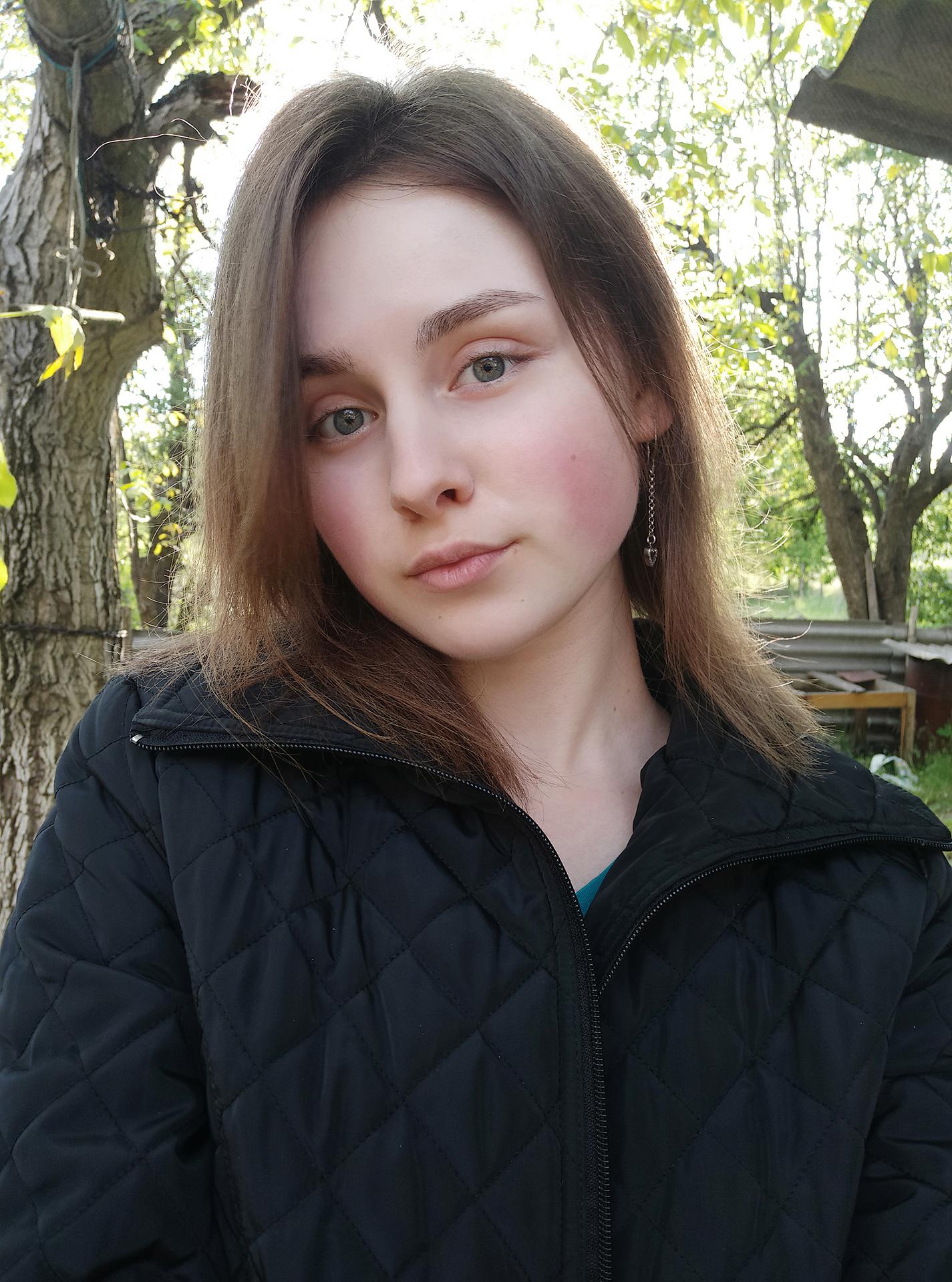 [18F] 🖤 | Scrolller