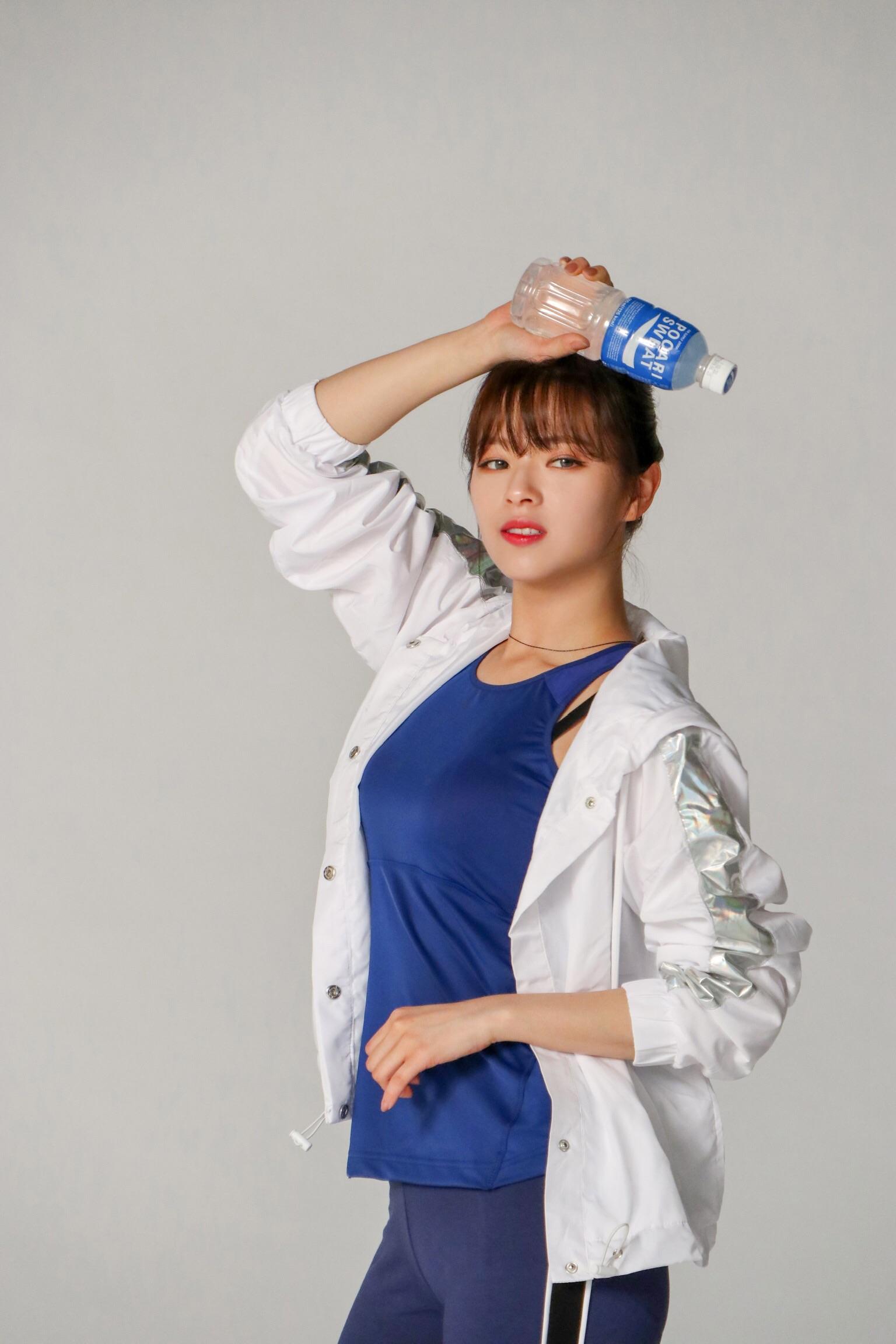 190322 Jeongyeon x Pocari Sweat | Scrolller