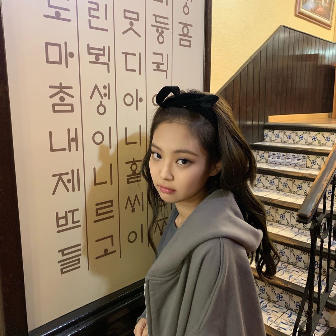 190605 Jennie IG update | Scrolller