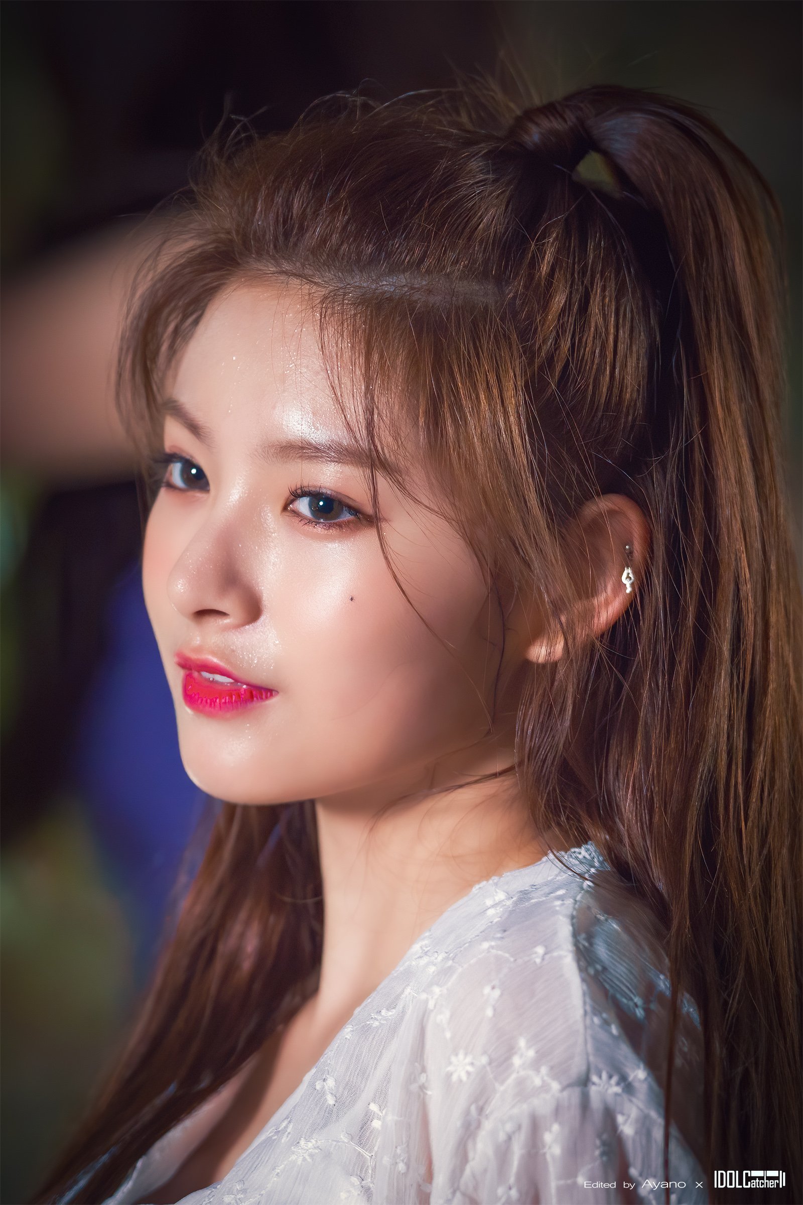 Beautiful Yiren !!! | Scrolller