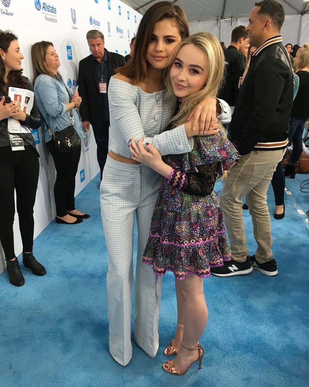 2 Goddesses | Scrolller