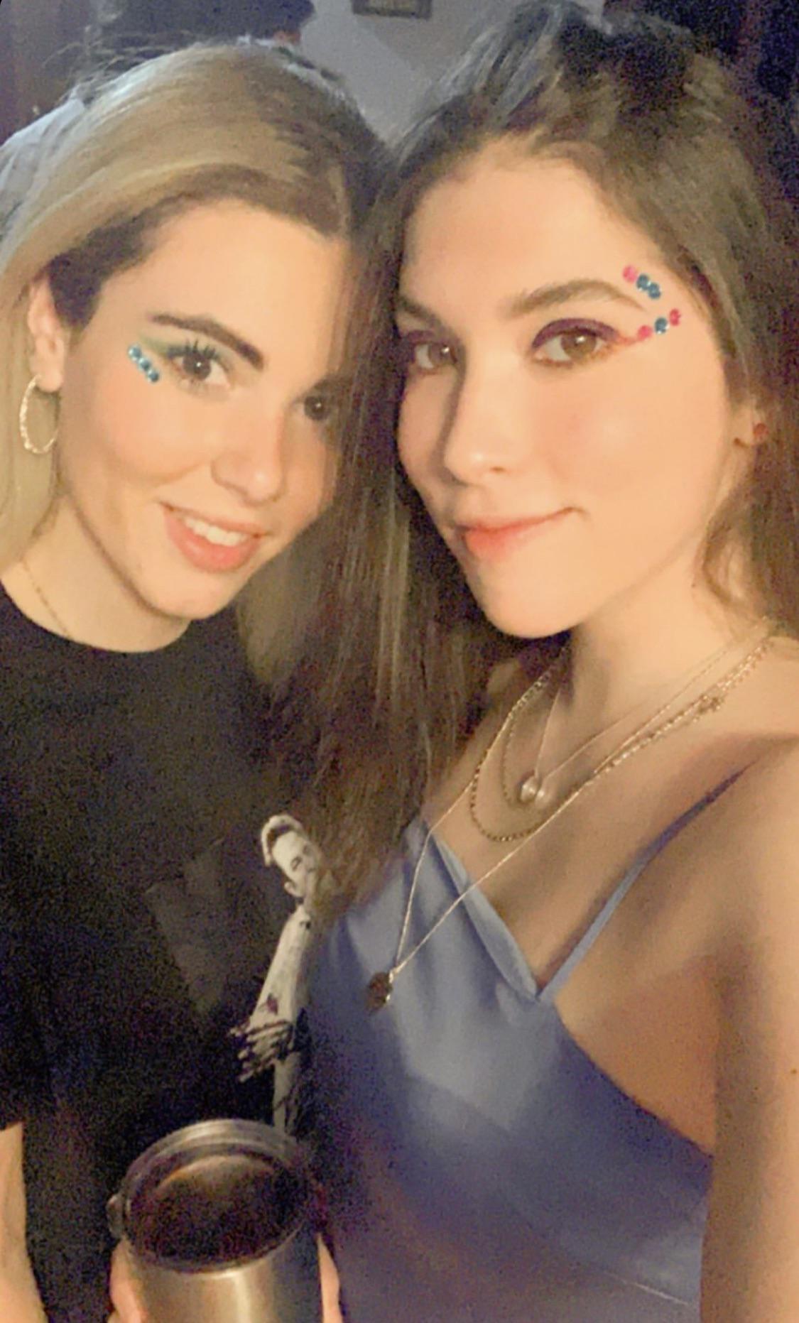 [2] pick one? Were both 21 | Scrolller