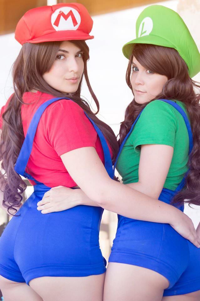 [2] Plumber Sisters | Scrolller