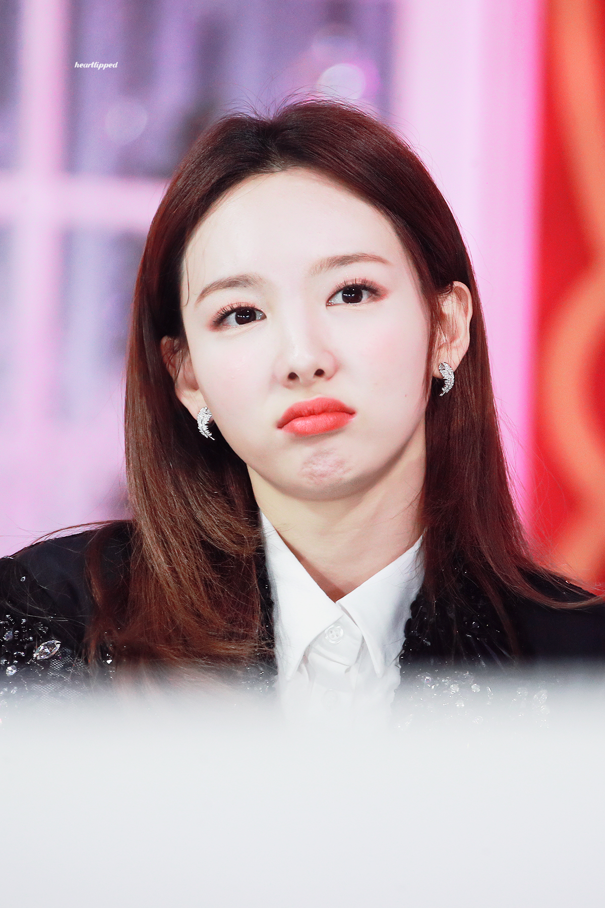 200104 Nayeon Pout | Scrolller