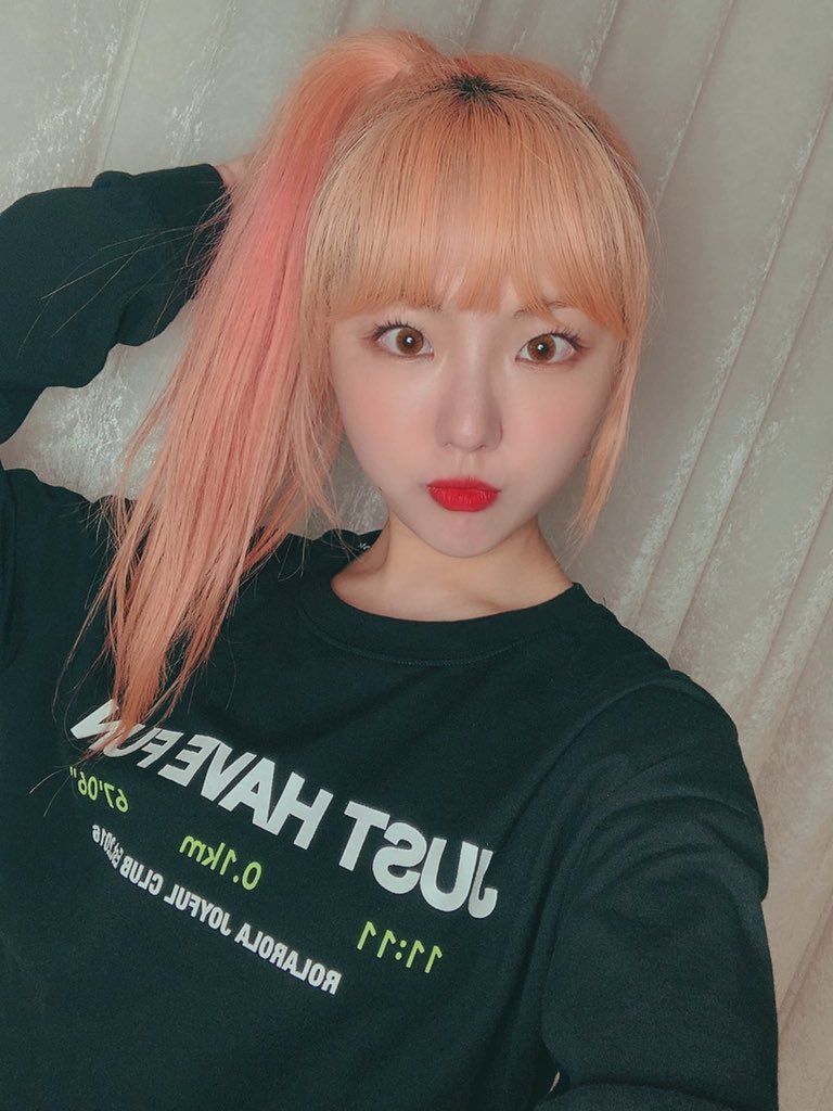 200426 - Seokyoung Twitter Update | Scrolller