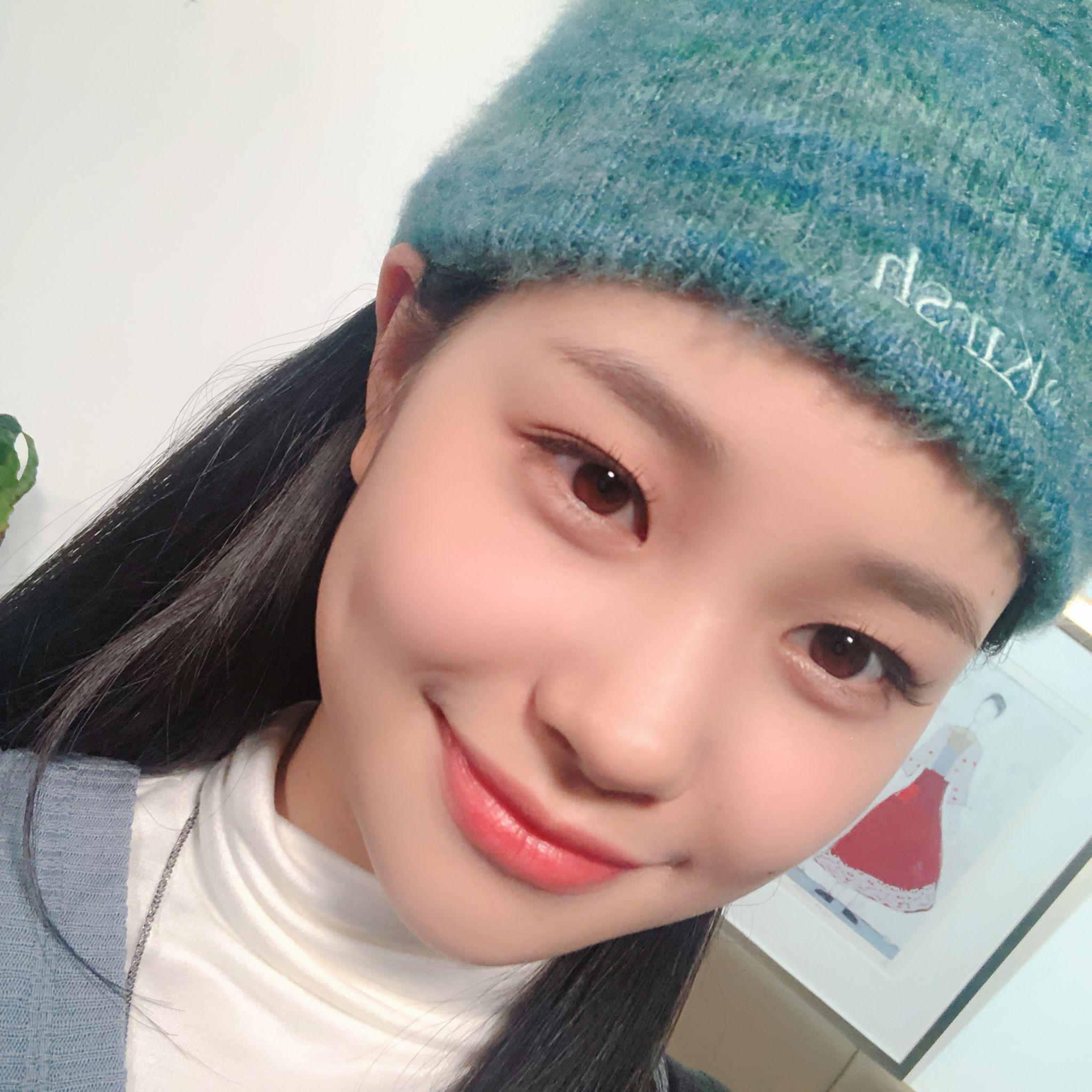 201018 Weverse Update // Jihan | Scrolller