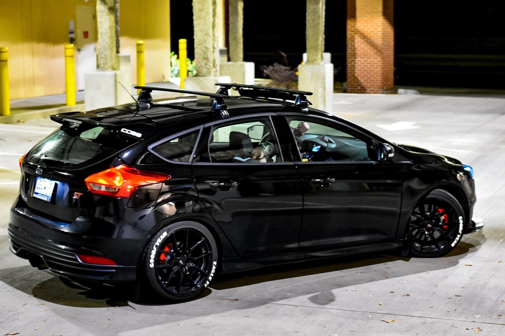 2017 Ford Focus ST1 | Scrolller