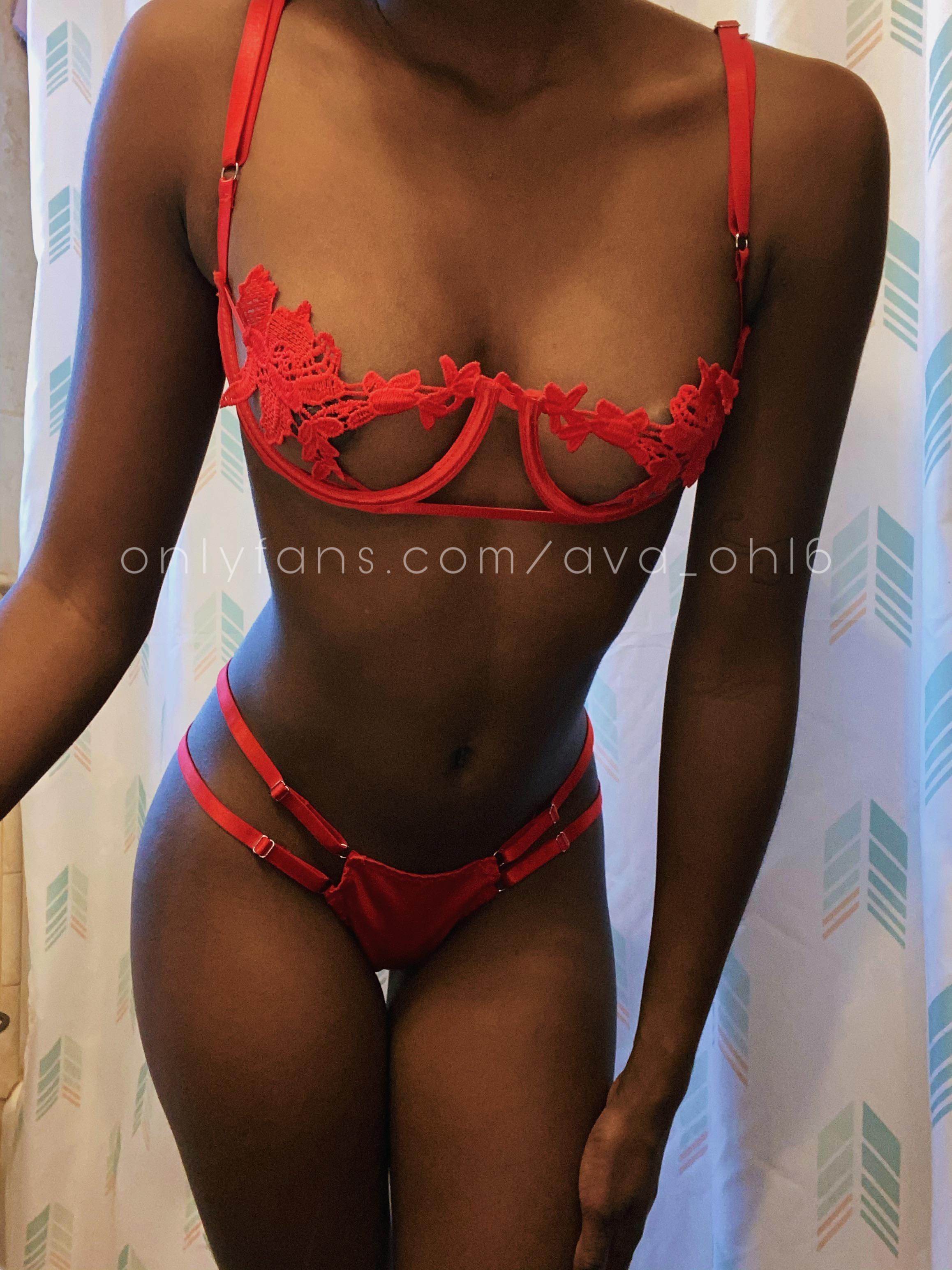 21F Denver, pansexual | Scrolller