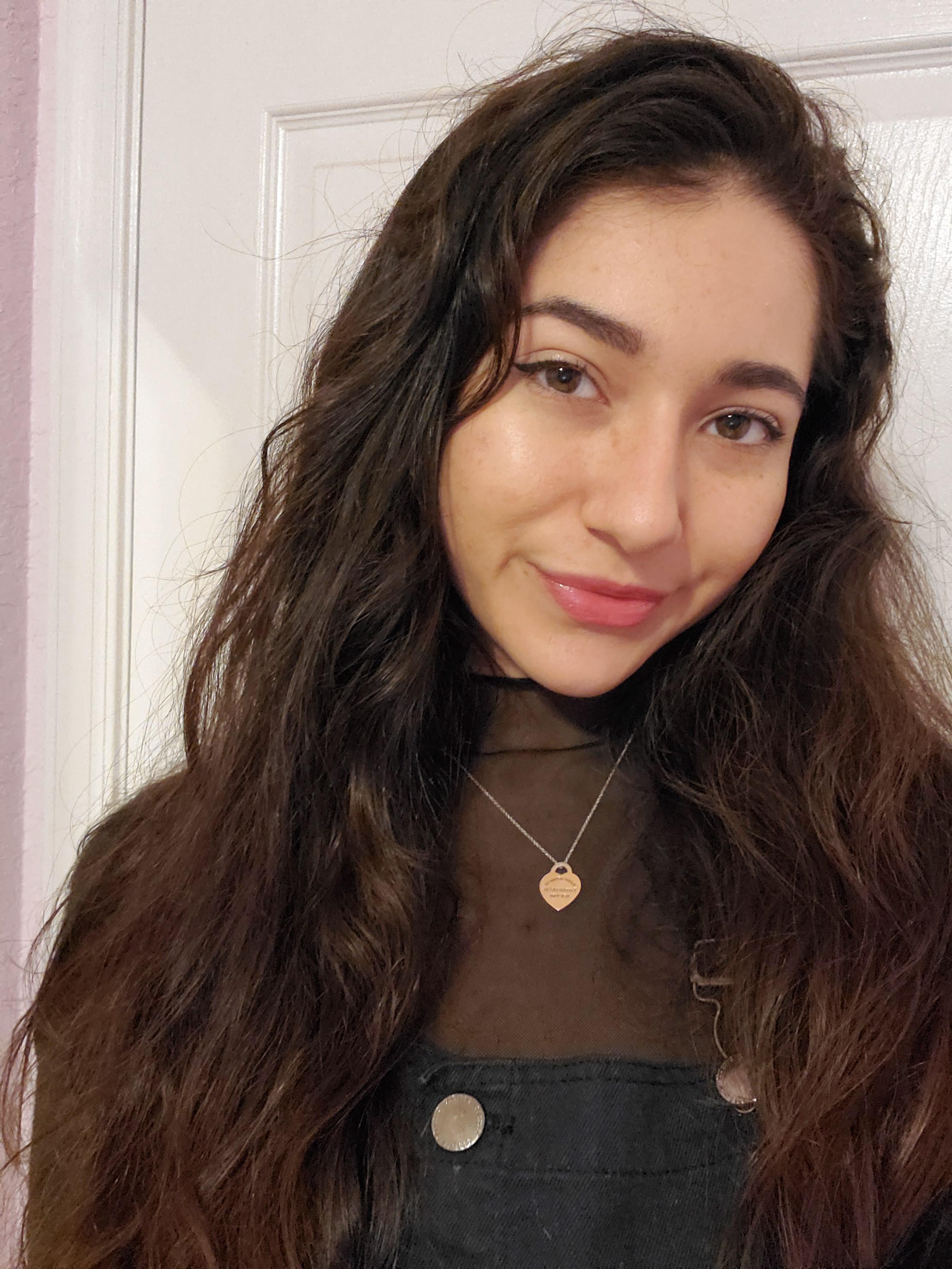 22 F, first impression/guess my ethnicity? | Scrolller