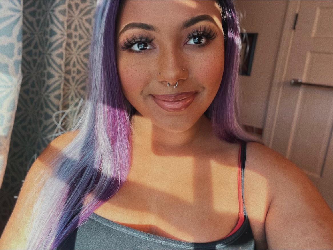 [22] how y’all doin ?? | Scrolller