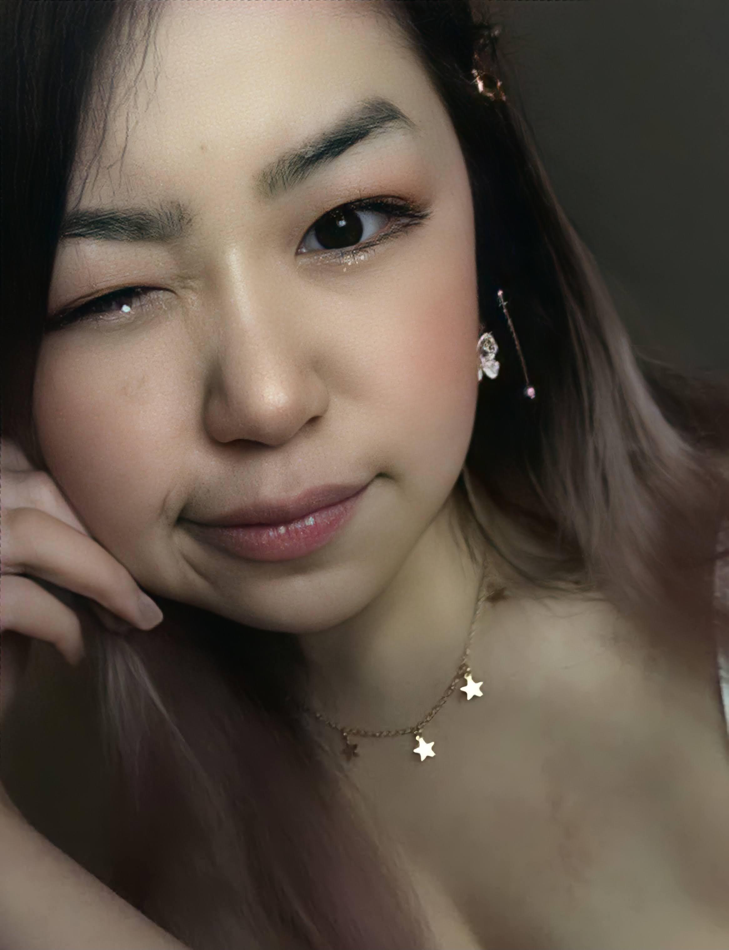 24F You can boop my nose if you want 😚 | Scrolller