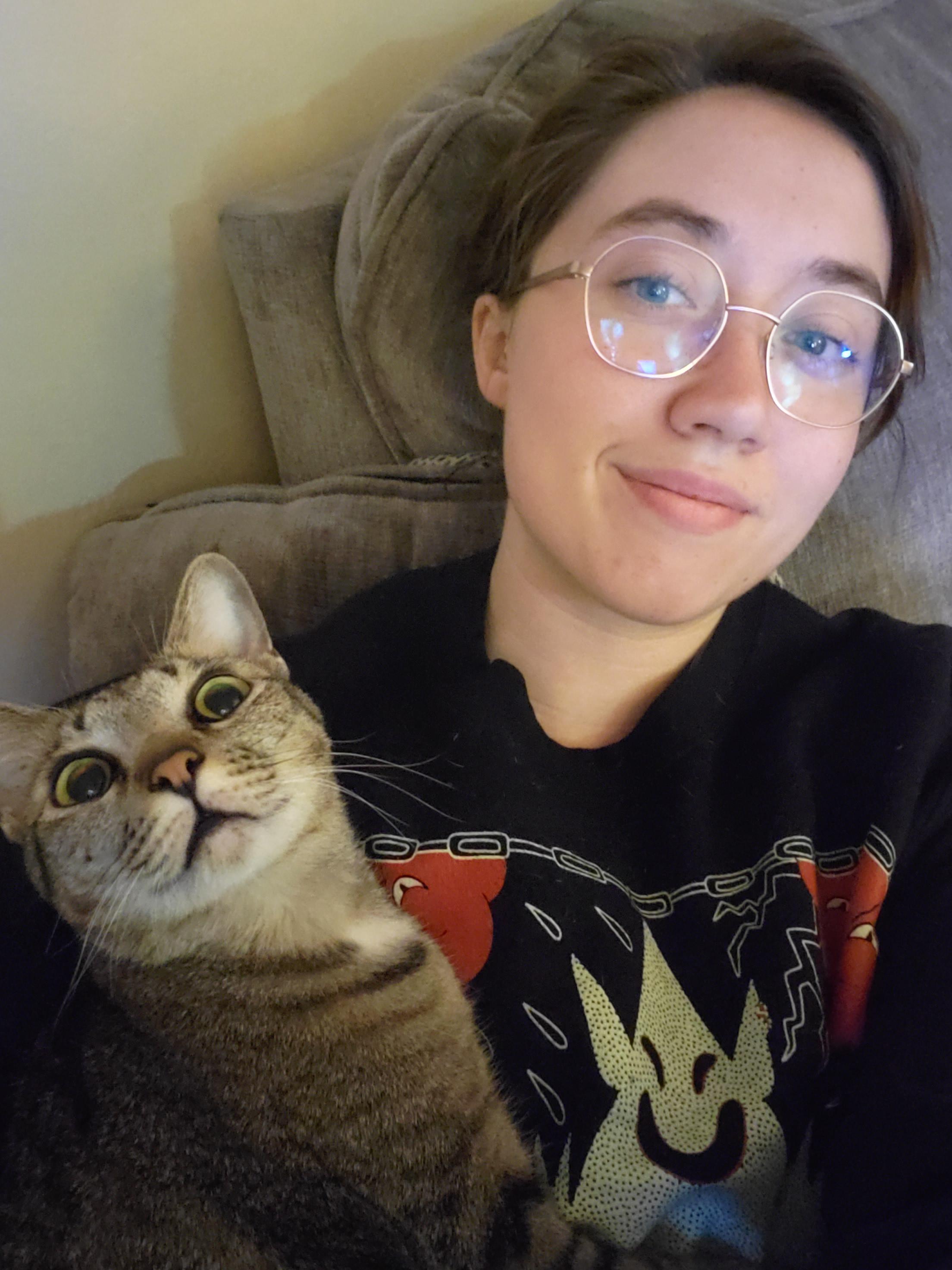 [25F] Bored | Scrolller