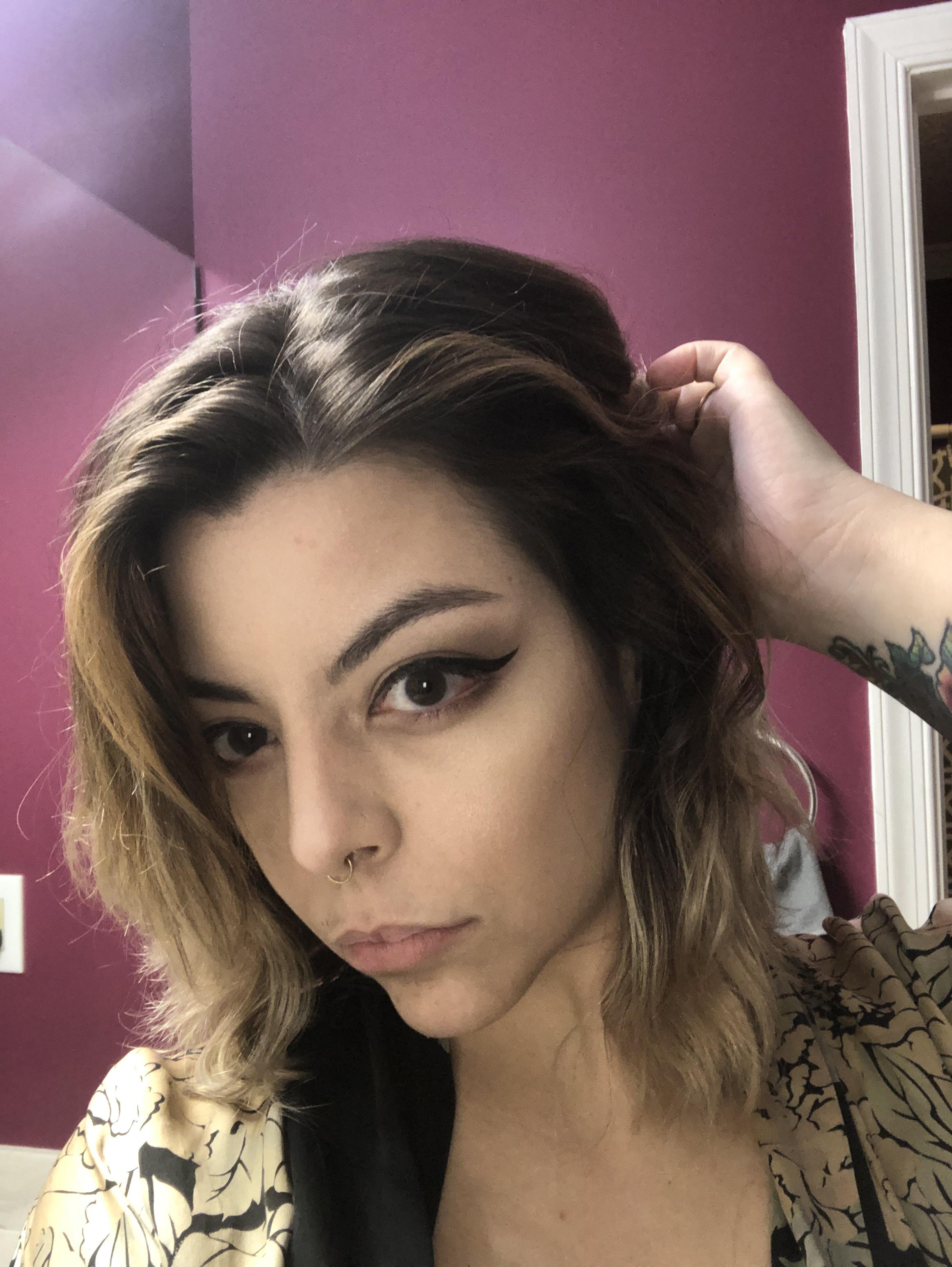 [27] a NYE look | Scrolller