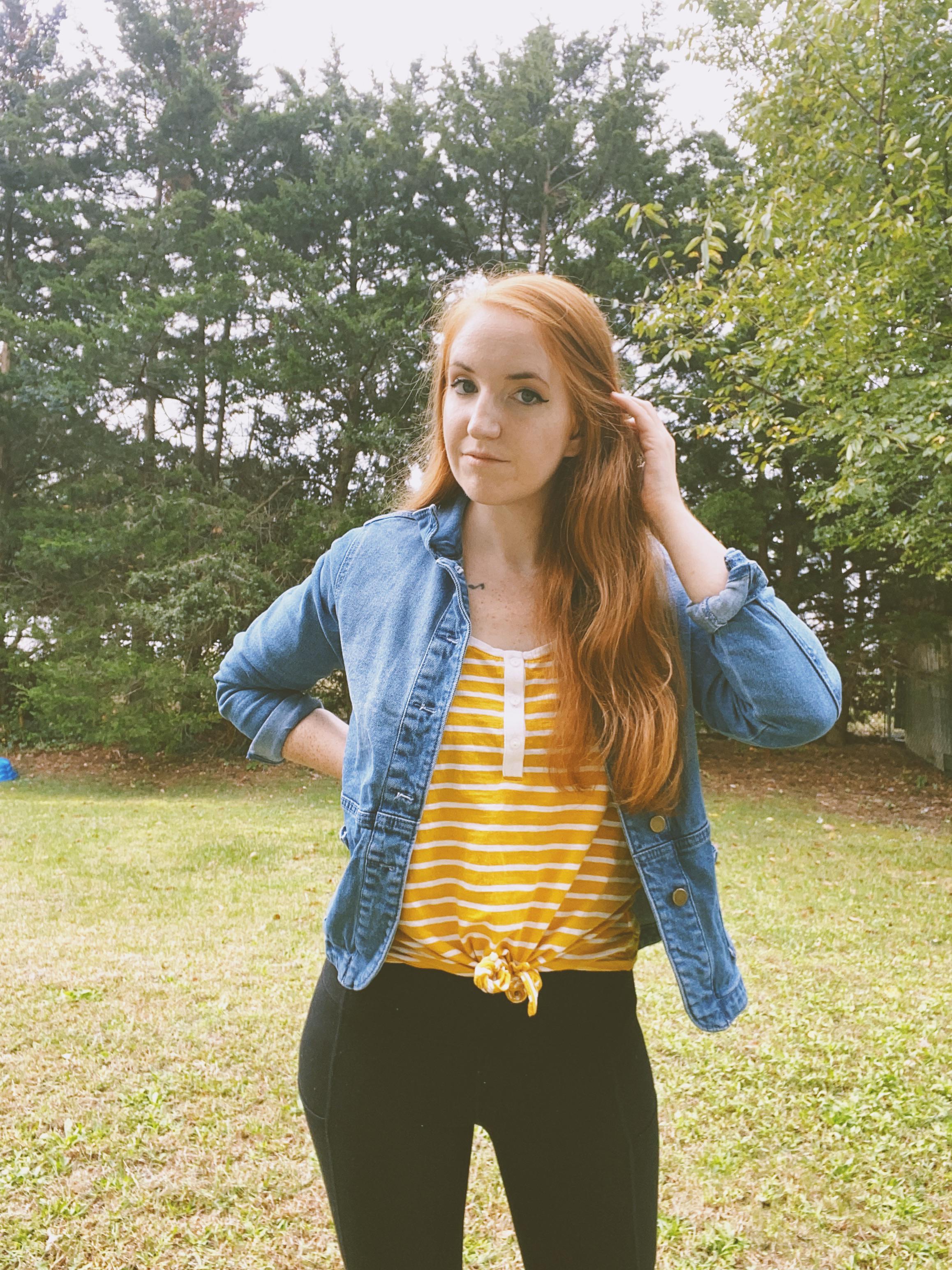 28F 😊 | Scrolller