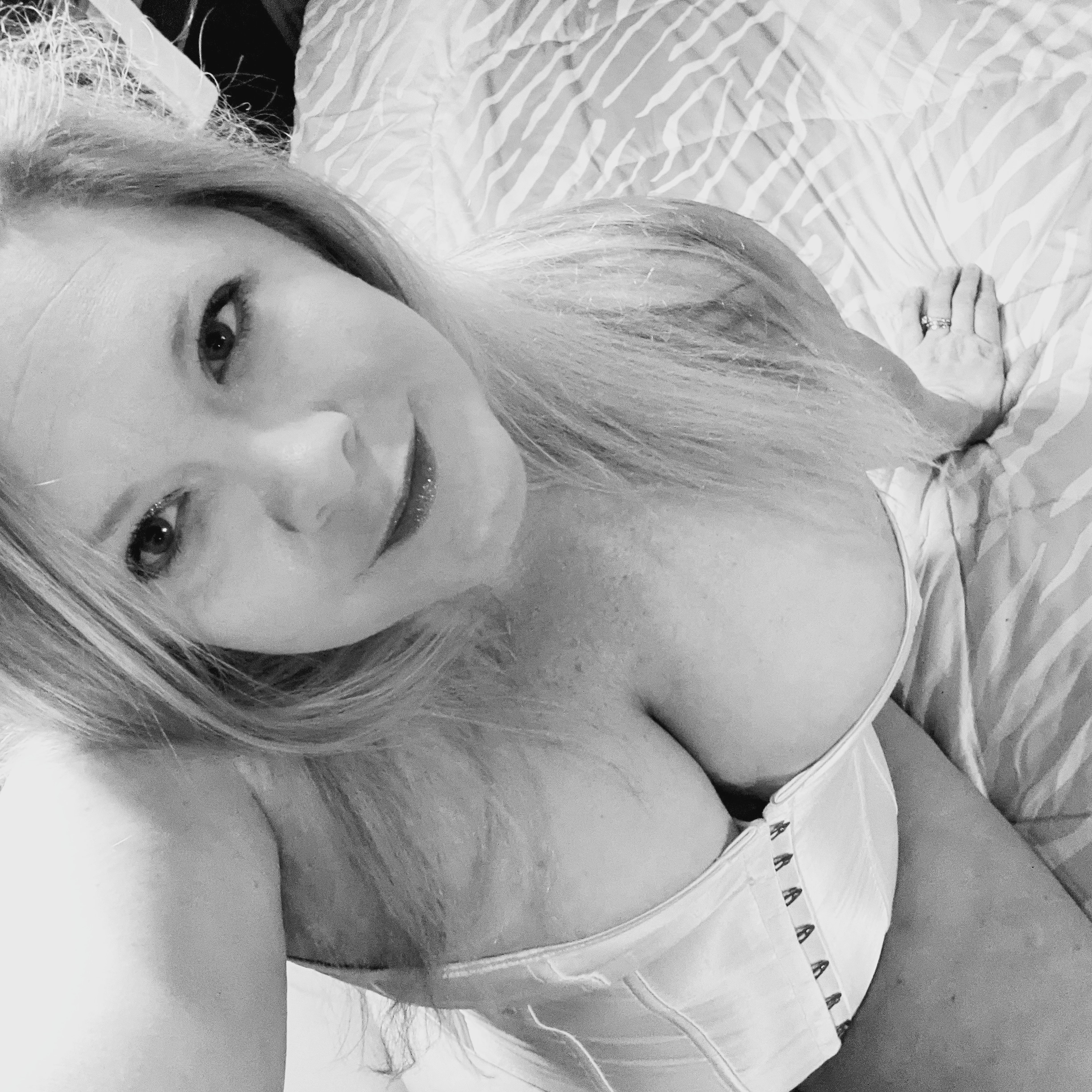 2nd corset | Scrolller