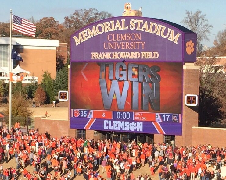 35-17. Scoreboard! | Scrolller