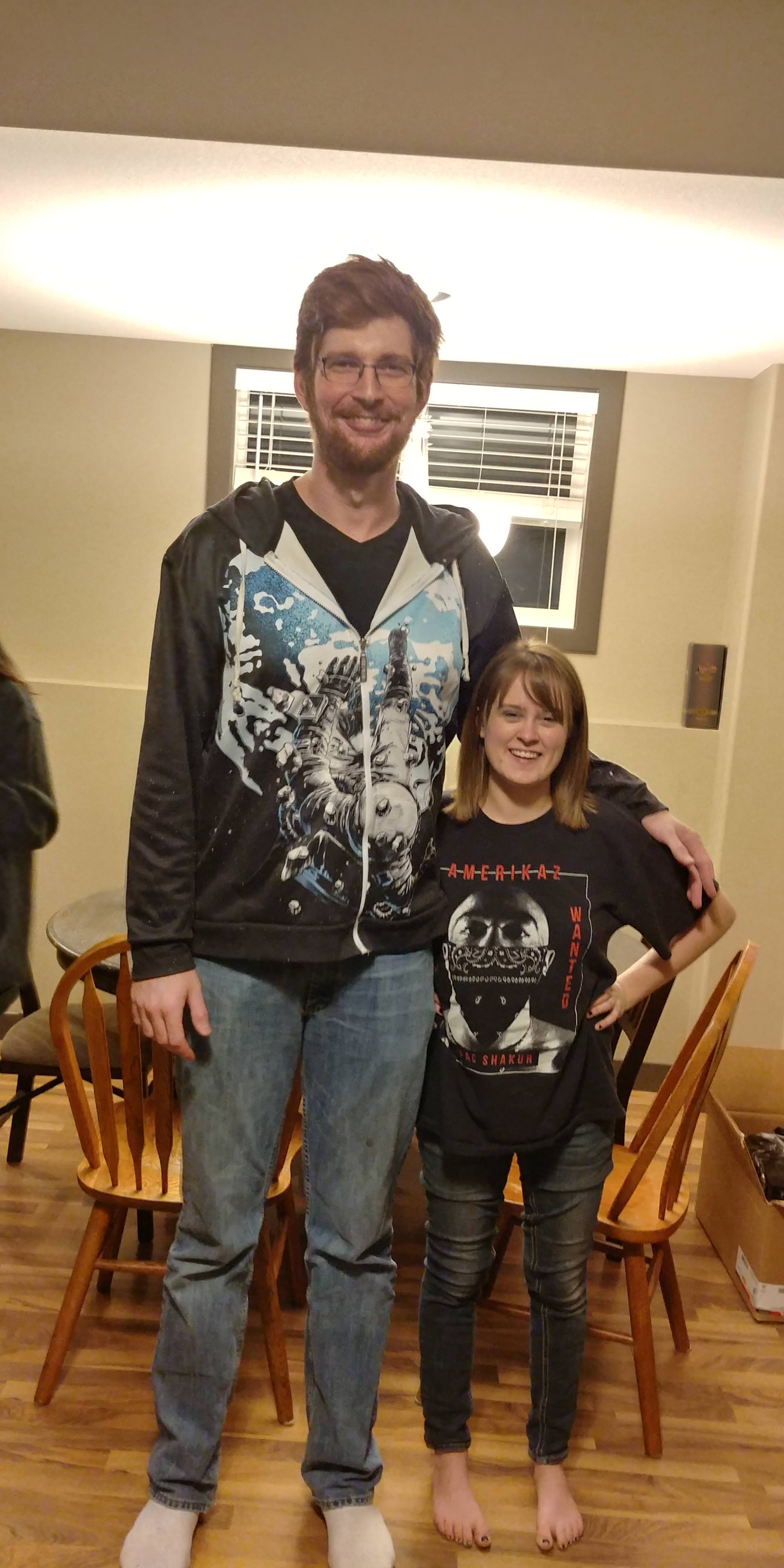 5 feet and 7 feet | Scrolller