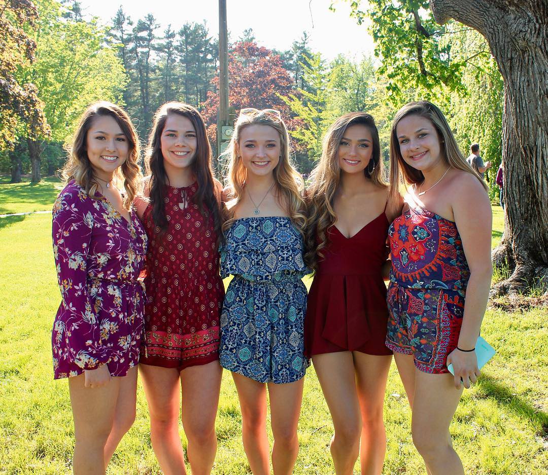 5 rompers, 1 pic | Scrolller