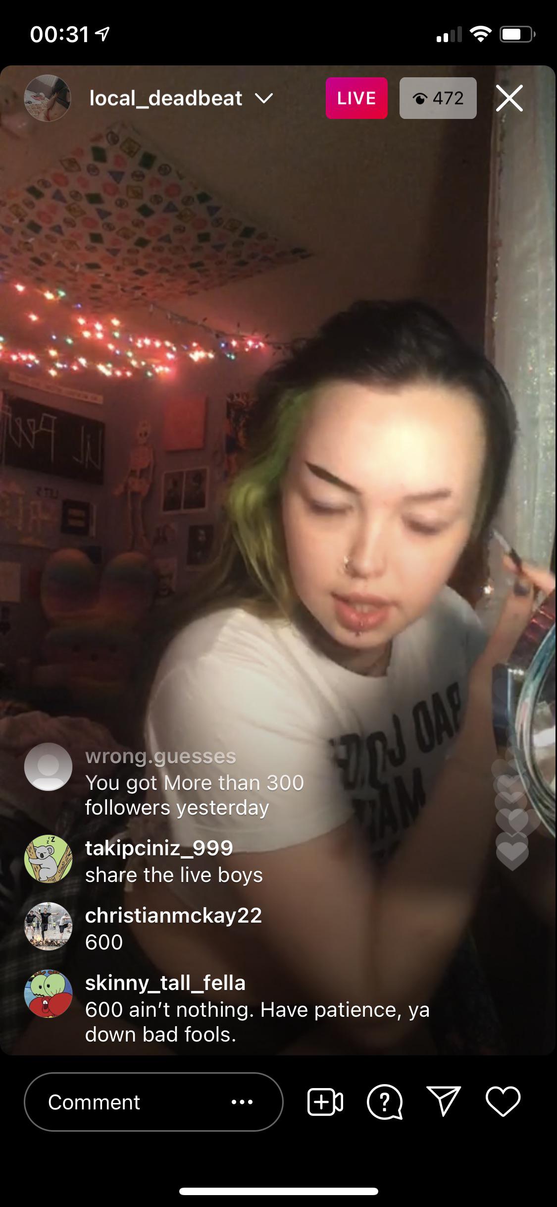 600 for a flash | Scrolller