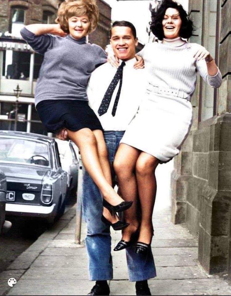 A 22-year-old Arnold Schwarzenegger, 1966 | Scrolller