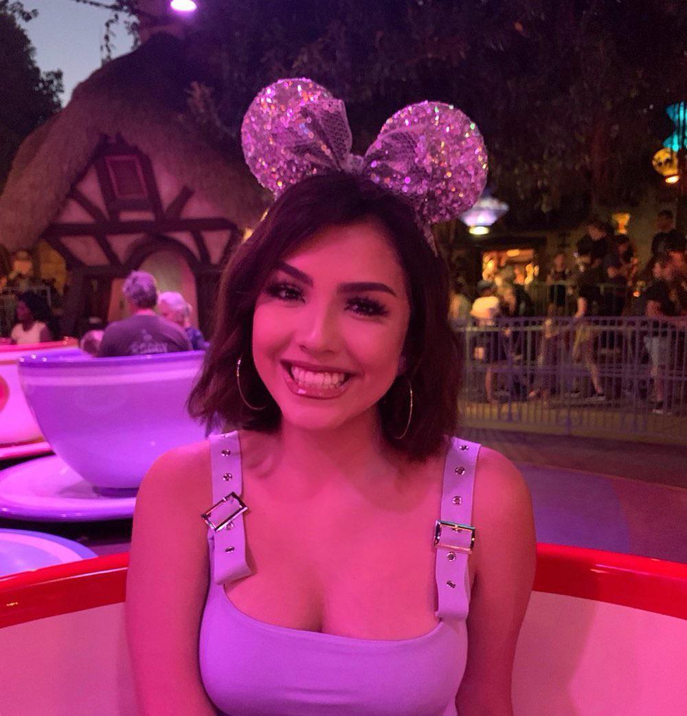 A cup of sweetener | Scrolller