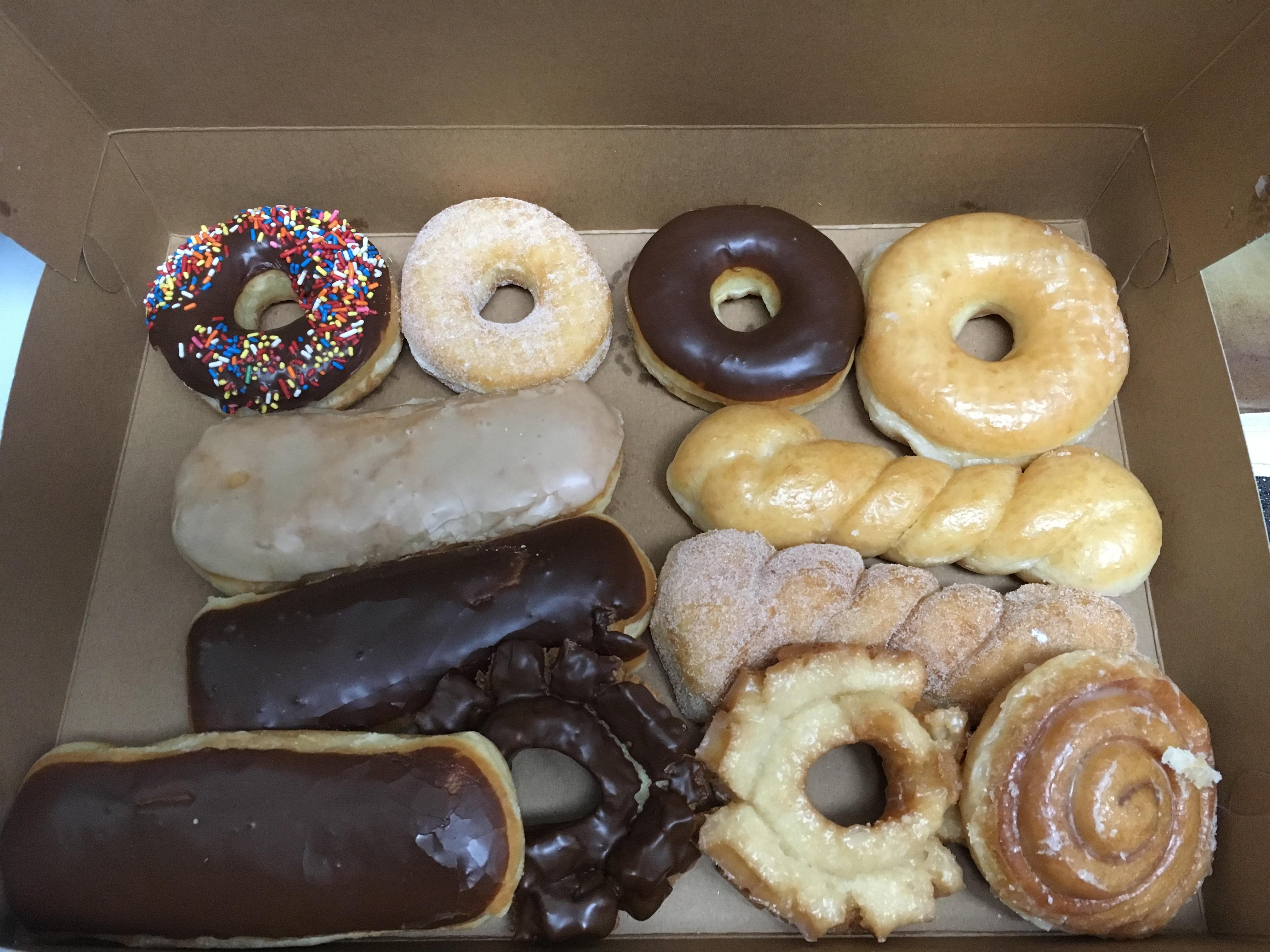 A Dozen from the local "Donut Worry" in MESA, AZ!! | Scrolller
