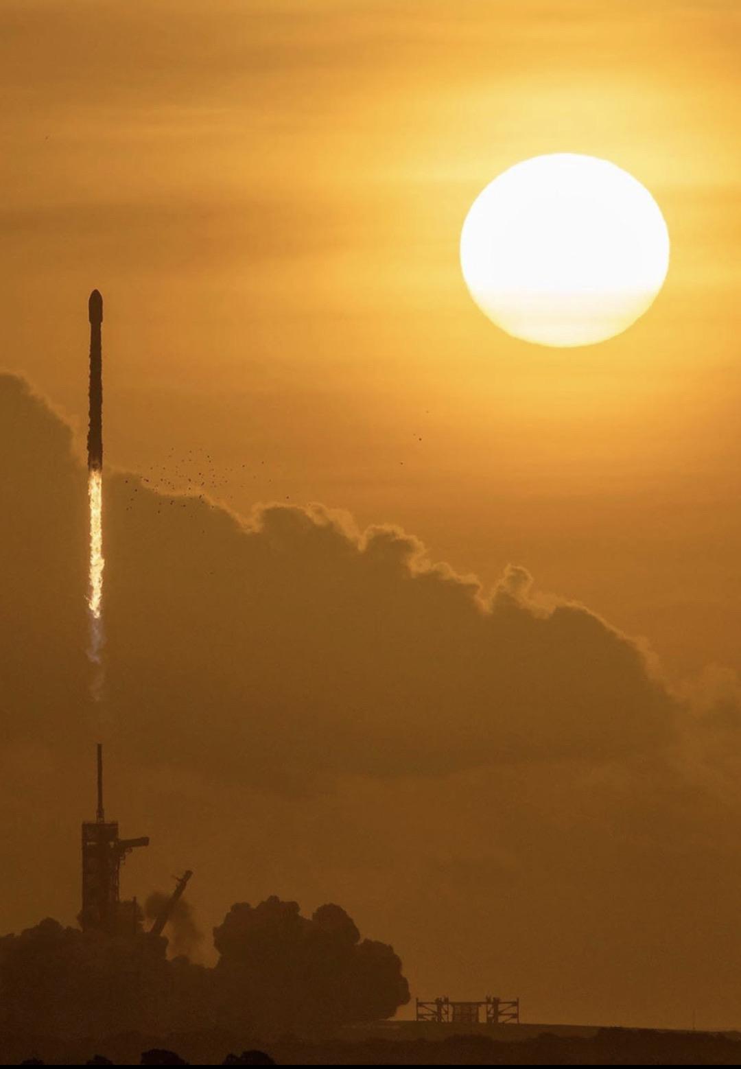 A Falcon 9 launch with a sunset backdrop | Scrolller