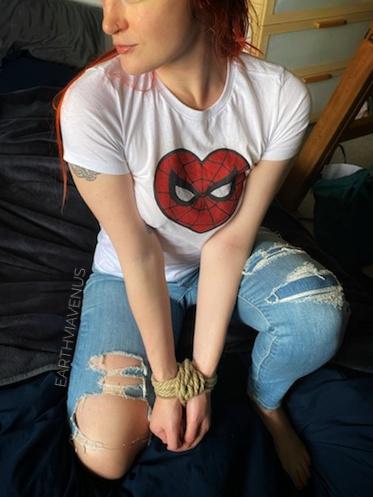 A little kinky, tied-up version of a classic. [F] | Scrolller