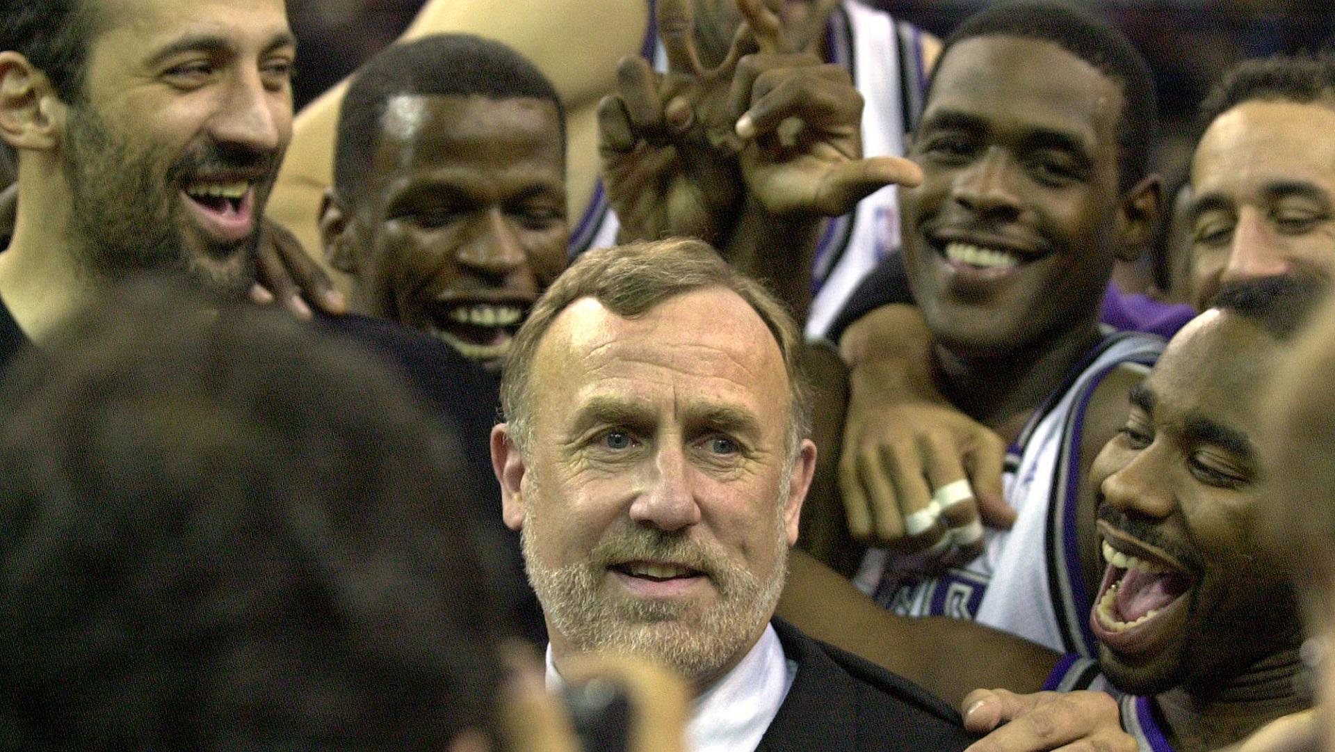 A lot of talk about coaches, let's recognize a real one. Last man to ...