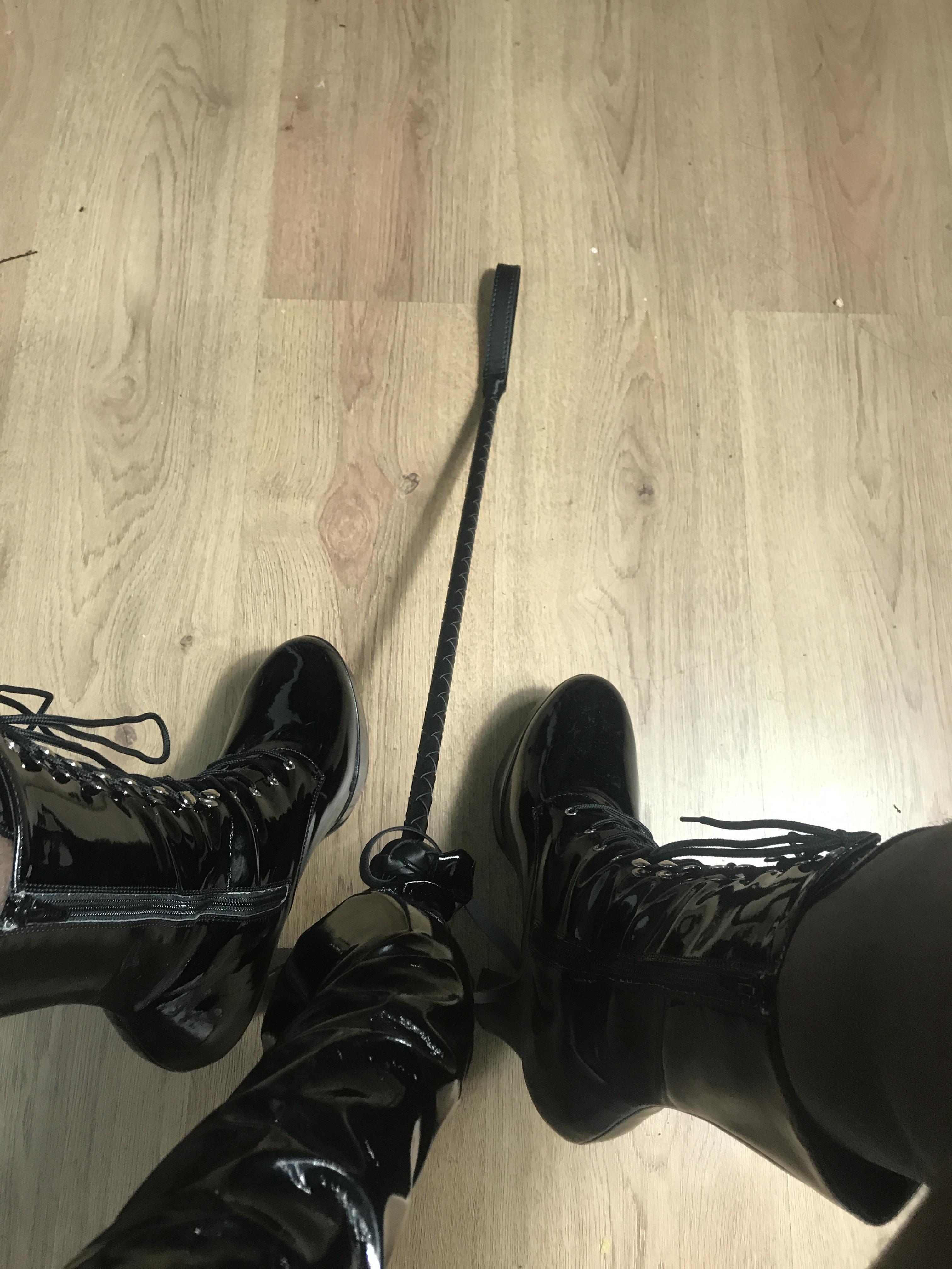 A mistress should never have to repeat herself 👿 | Scrolller