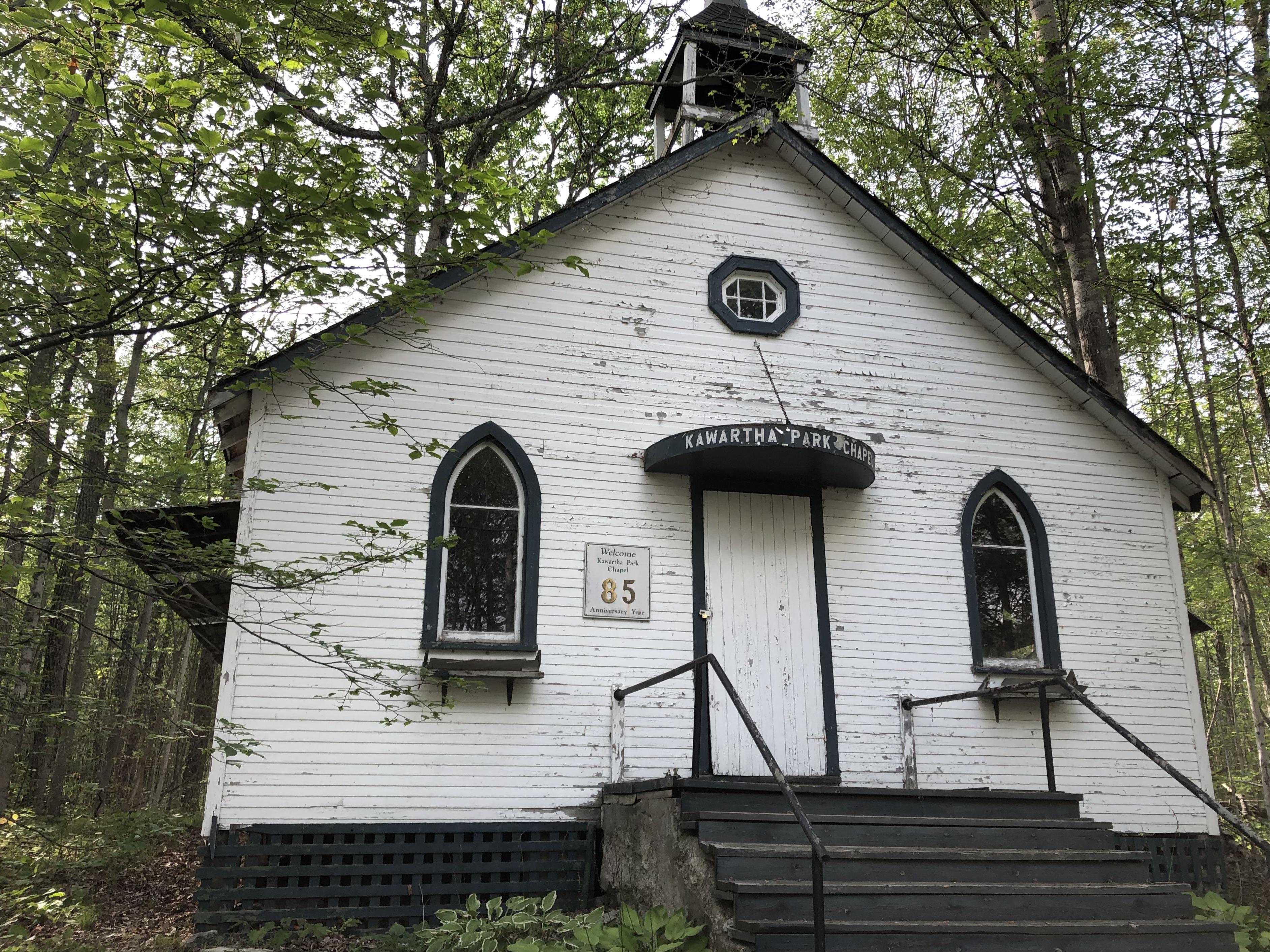 Abandoned cottage country chapel | Scrolller