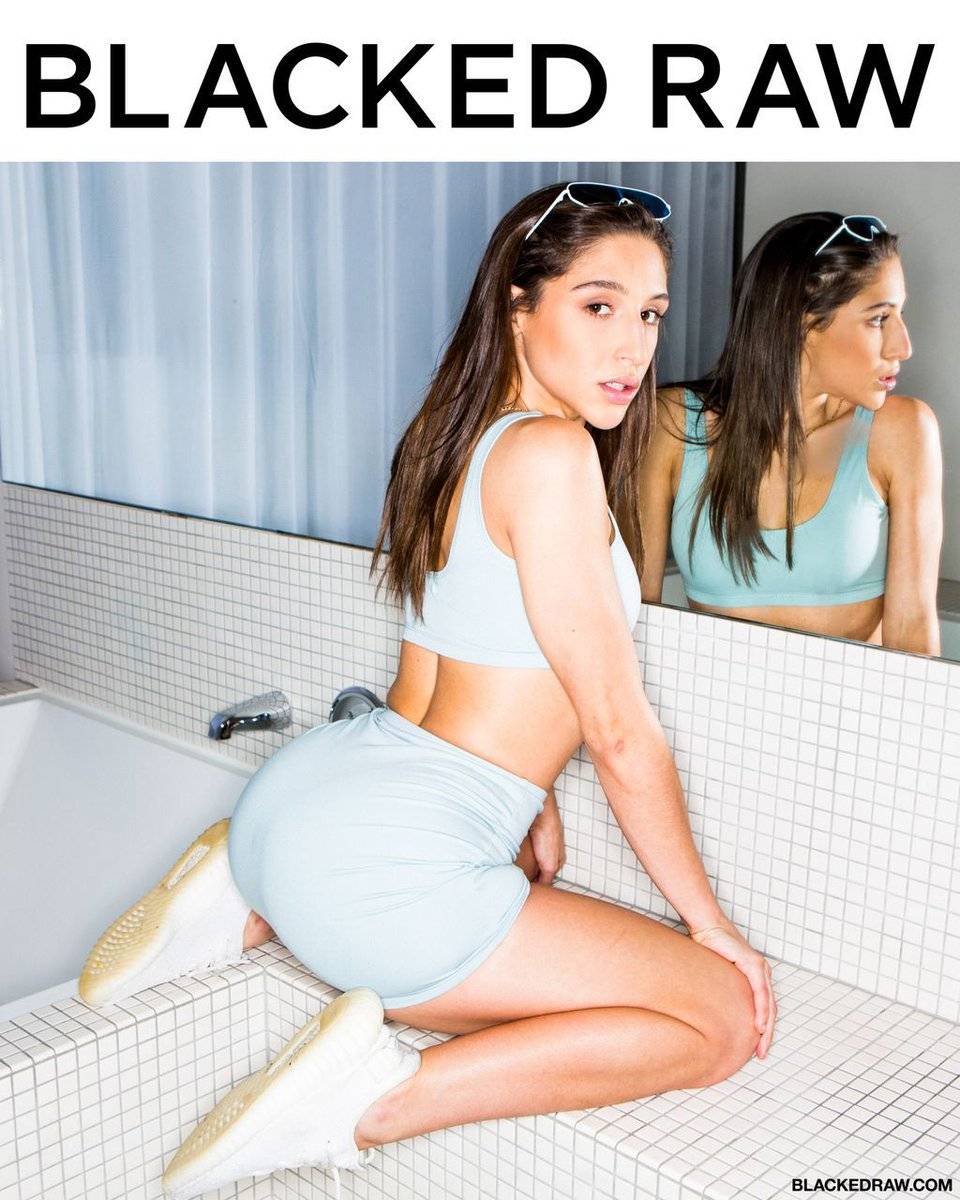 Abella Danger | Scrolller