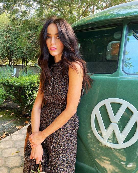 Abigail Spencer | Scrolller