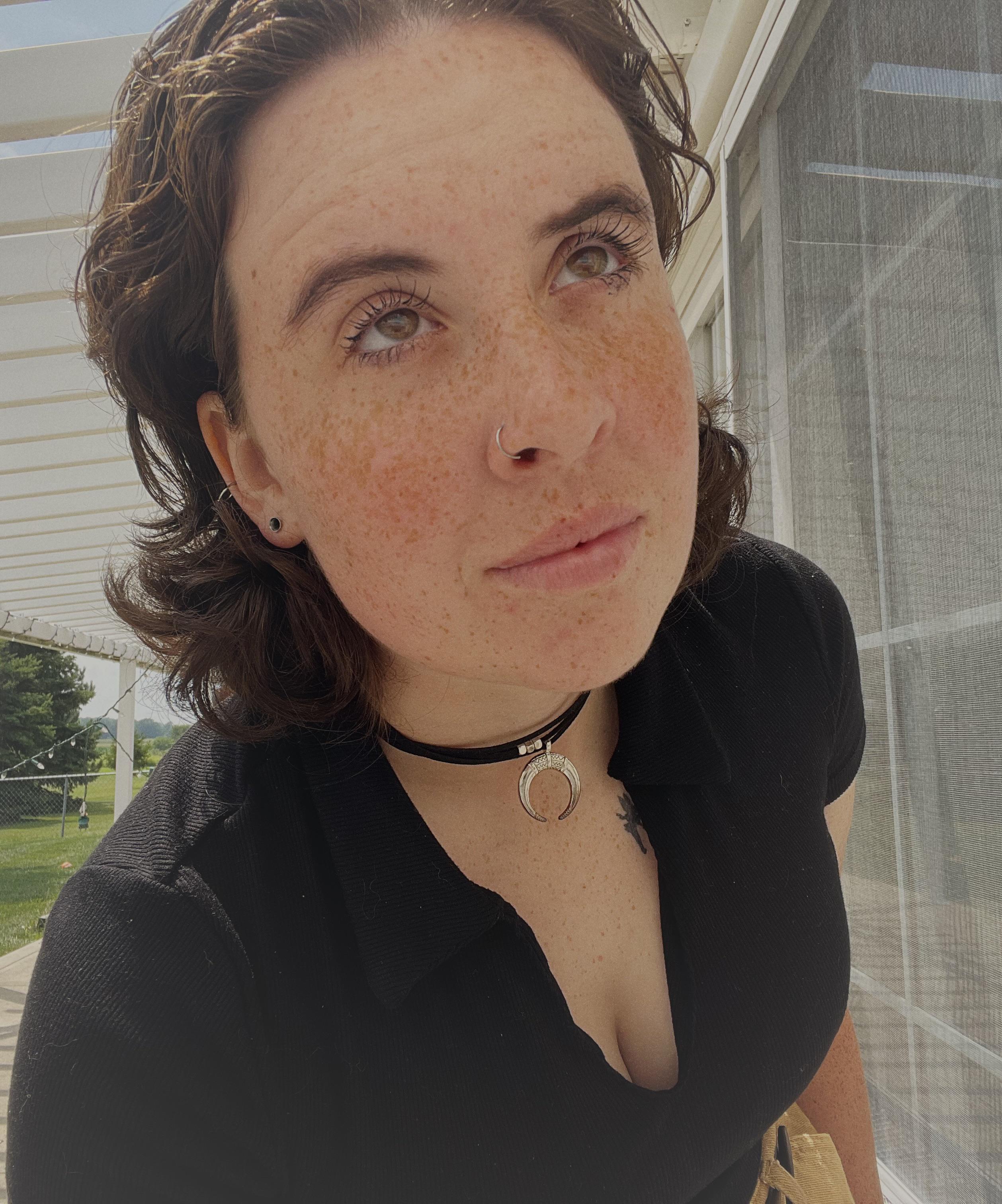 accidentally went a little cross eyed 😂 didn’t even know it was happening. it’s so bright out ...