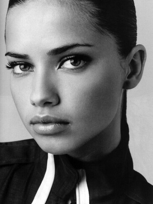 Adriana Lima | Scrolller