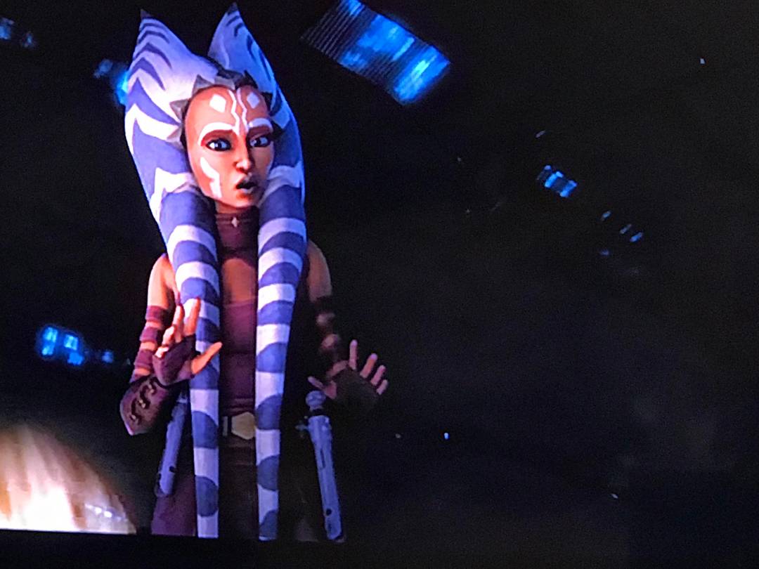 Adult Ahsoka from the clone wars, I loved the way her montrals and headpiece look so much!!! Who ...