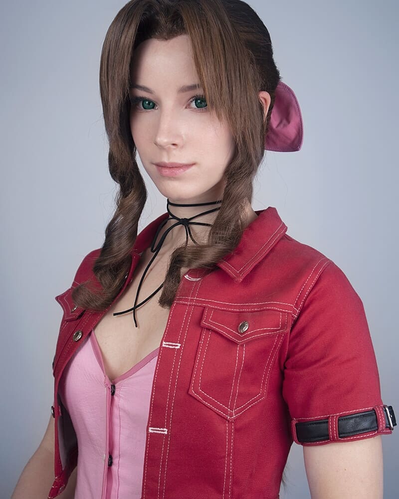 Aerith | Scrolller