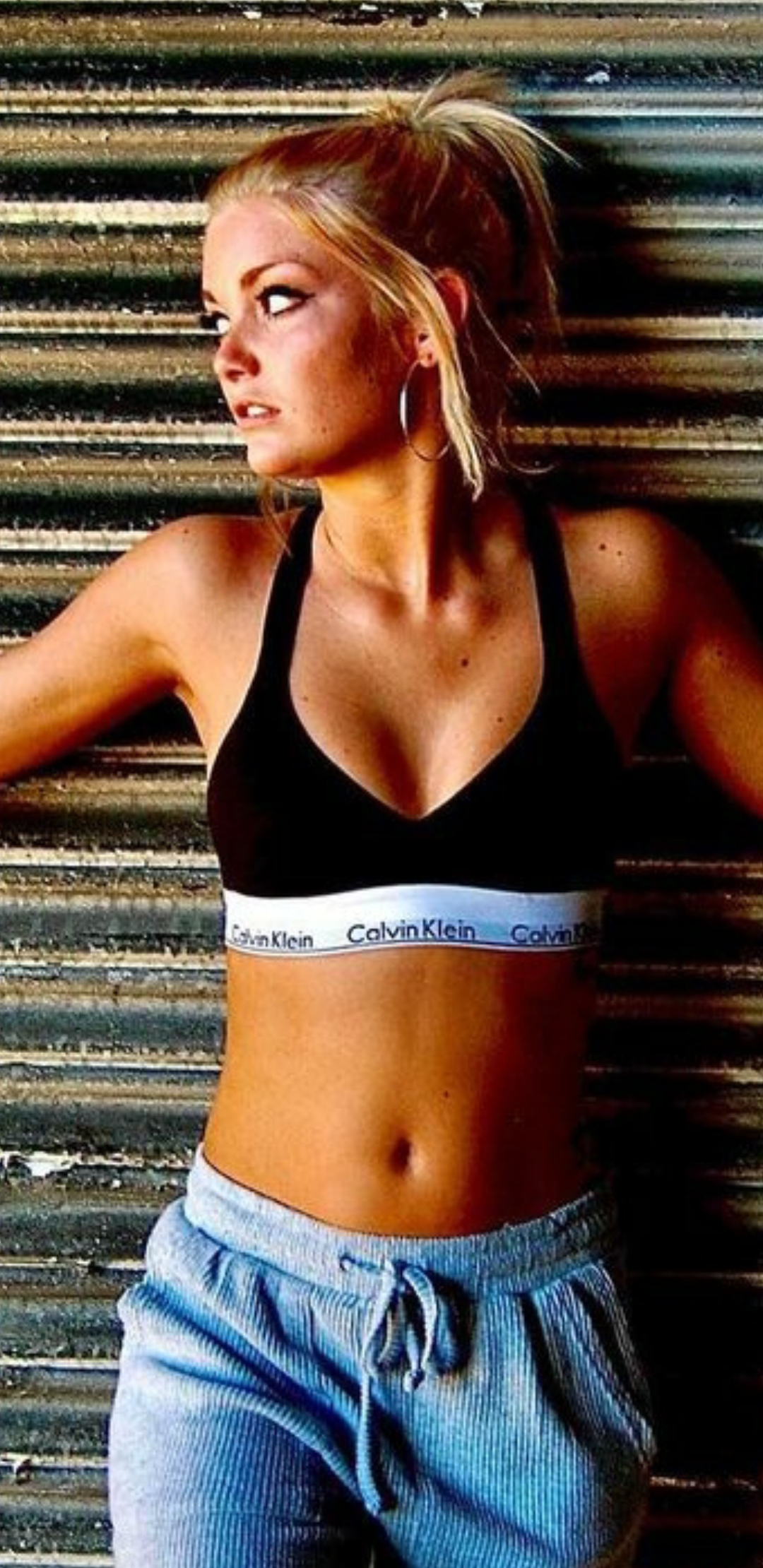 Aesthetic- Hayley | Scrolller