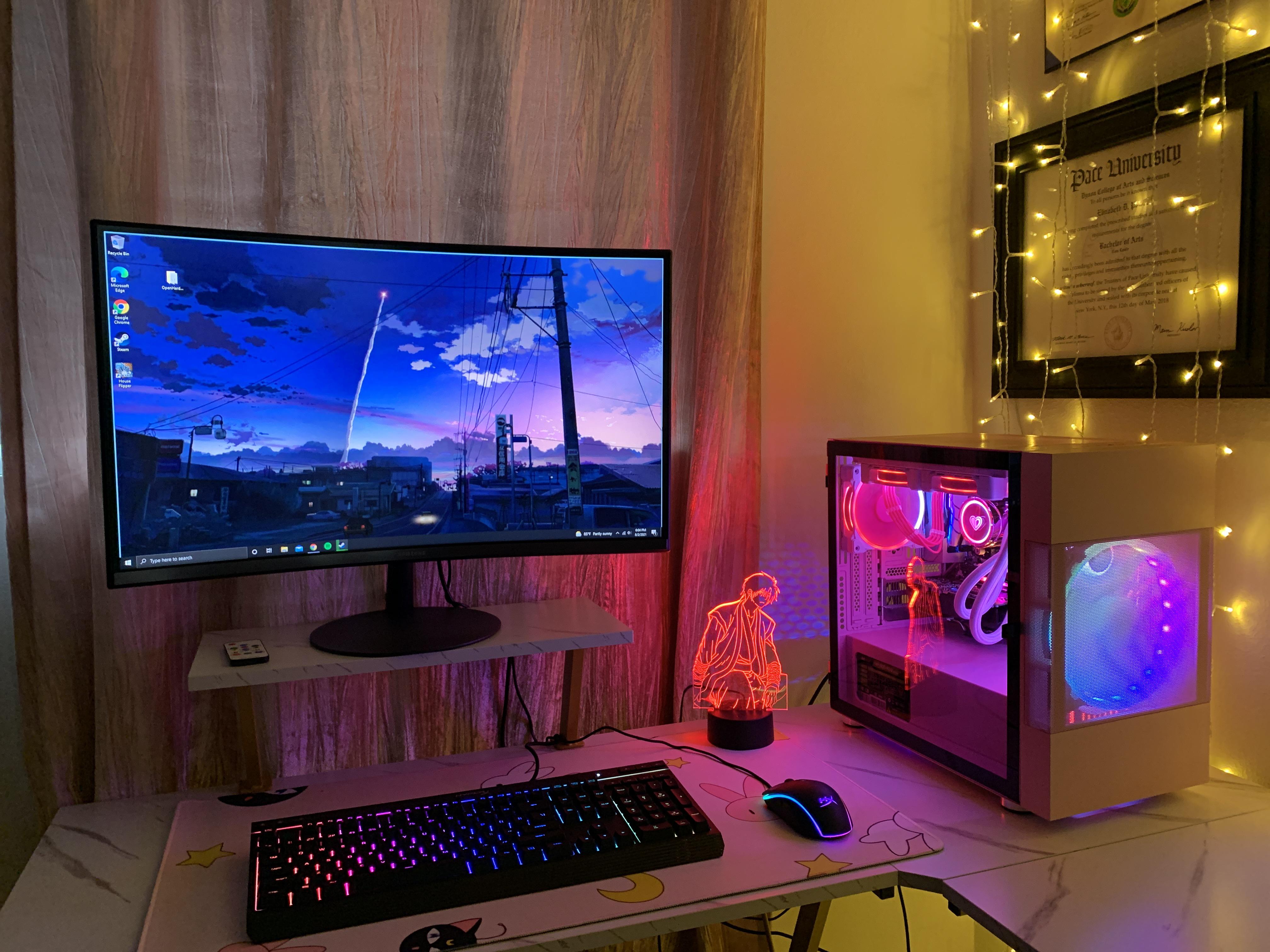 after 5 months of waiting, my custom built PC finally arrived. Here she ...