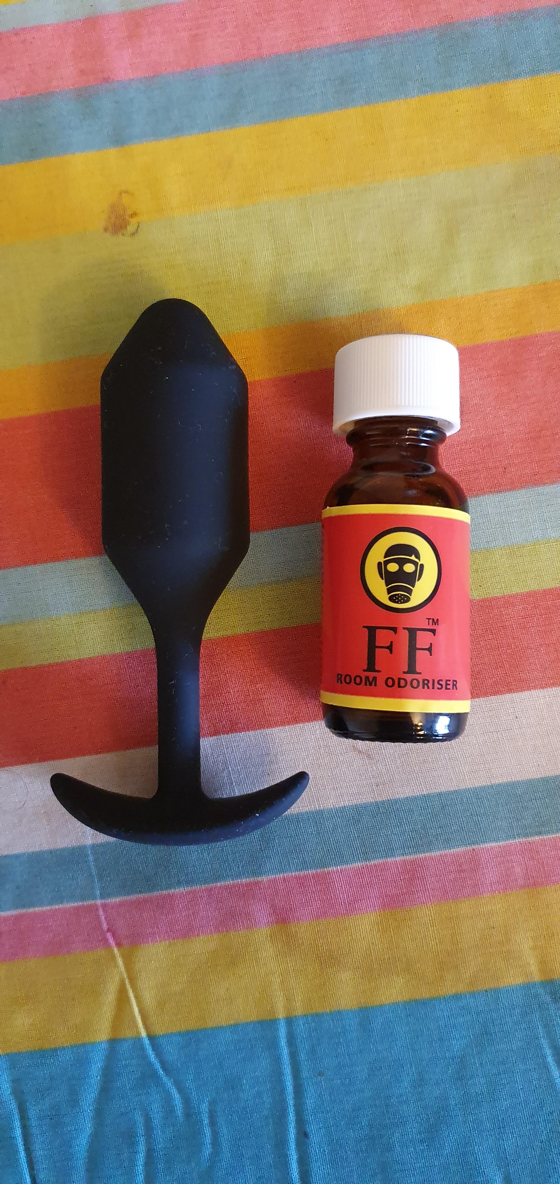 After blowing my mind with these 2, I need cum!!! Feed me daddy! | Scrolller