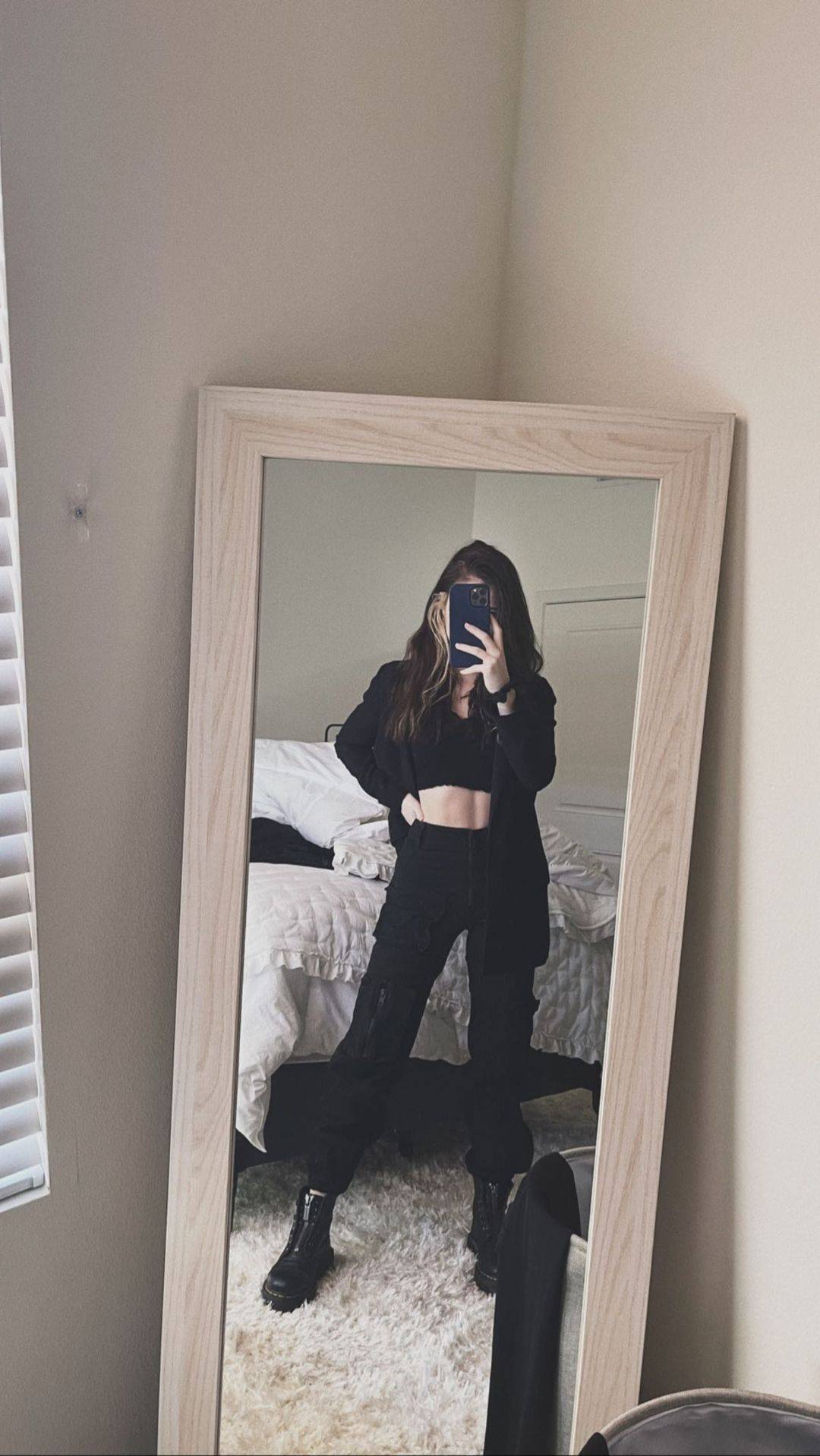 After losing my hopping powers and being stuck in the body for good, I've started to style ...