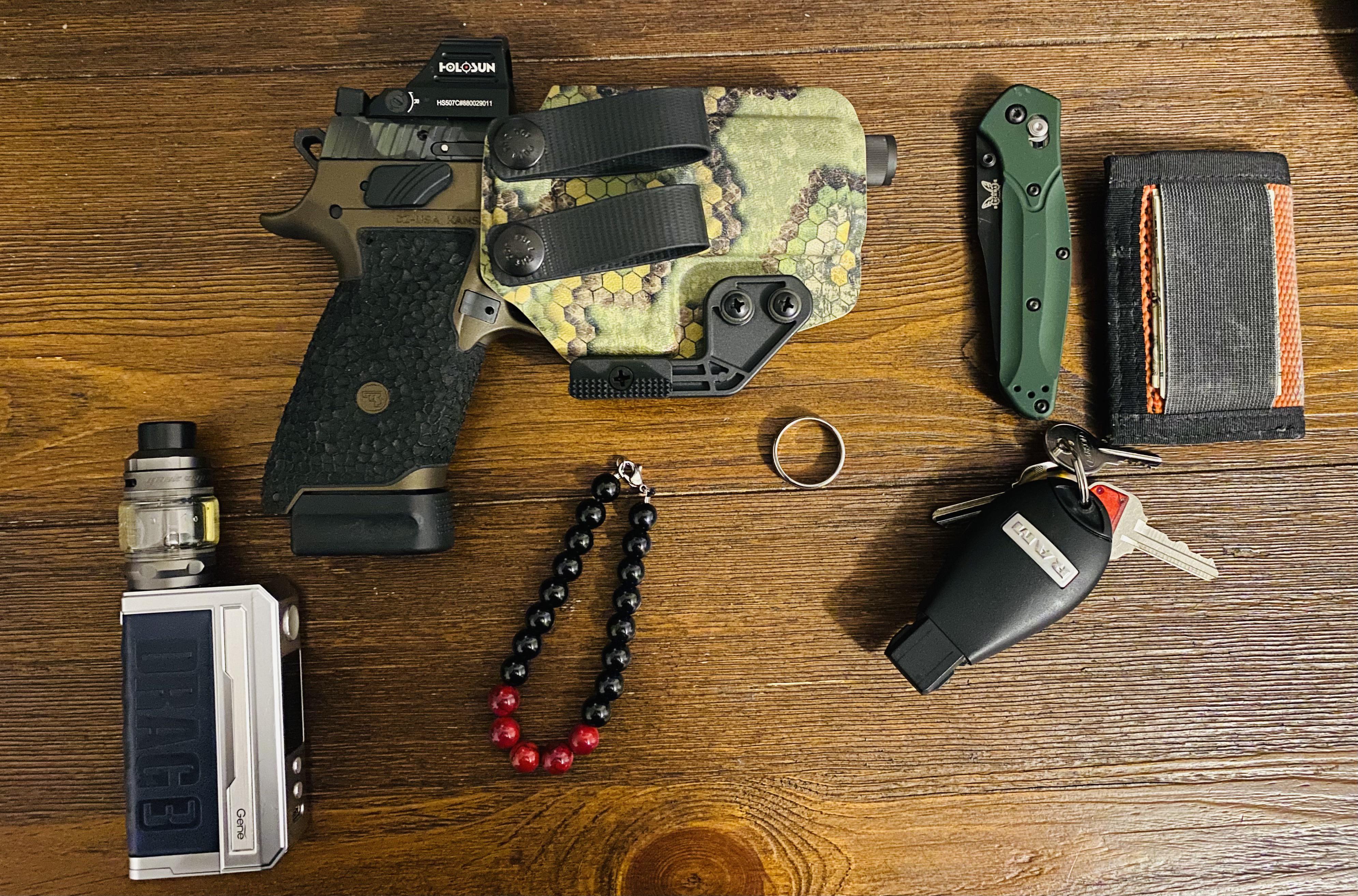 After work pocket dump | Scrolller