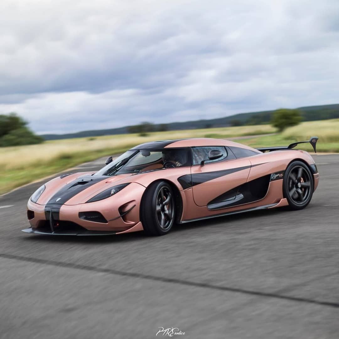 Agera RS in rose gold | Scrolller