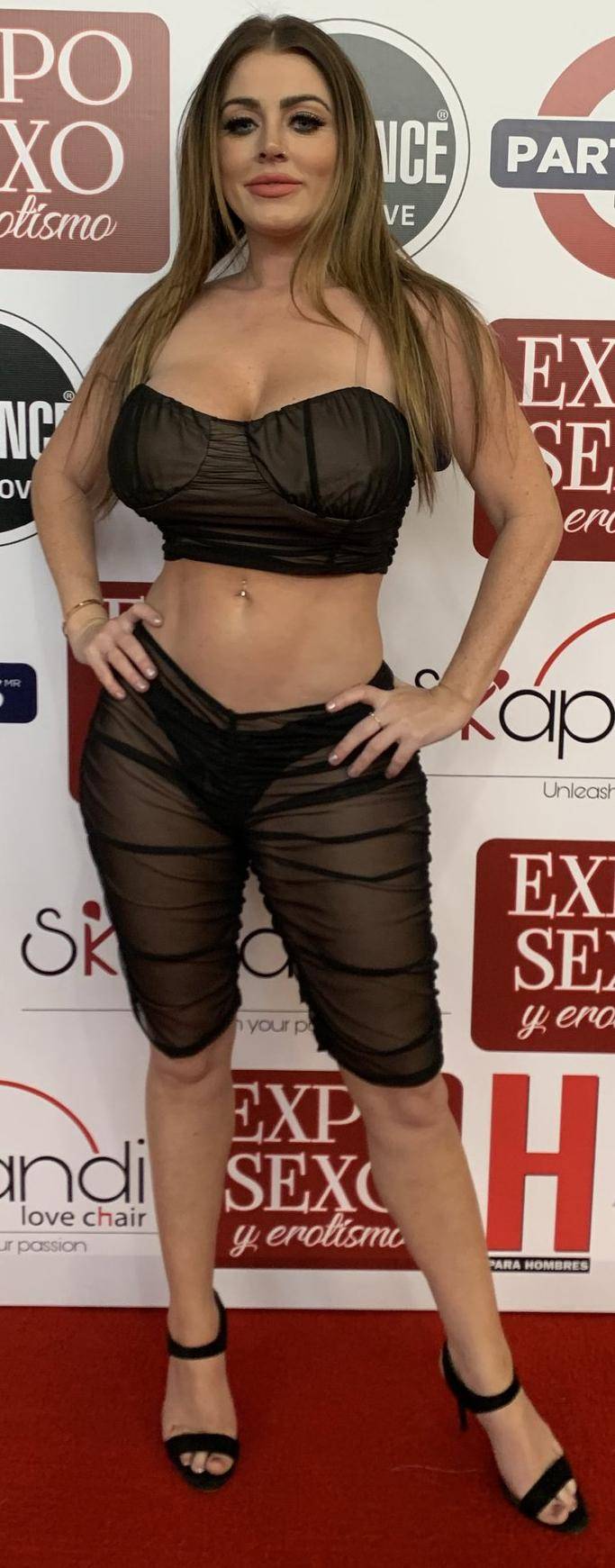 Aging Beautifully | Scrolller