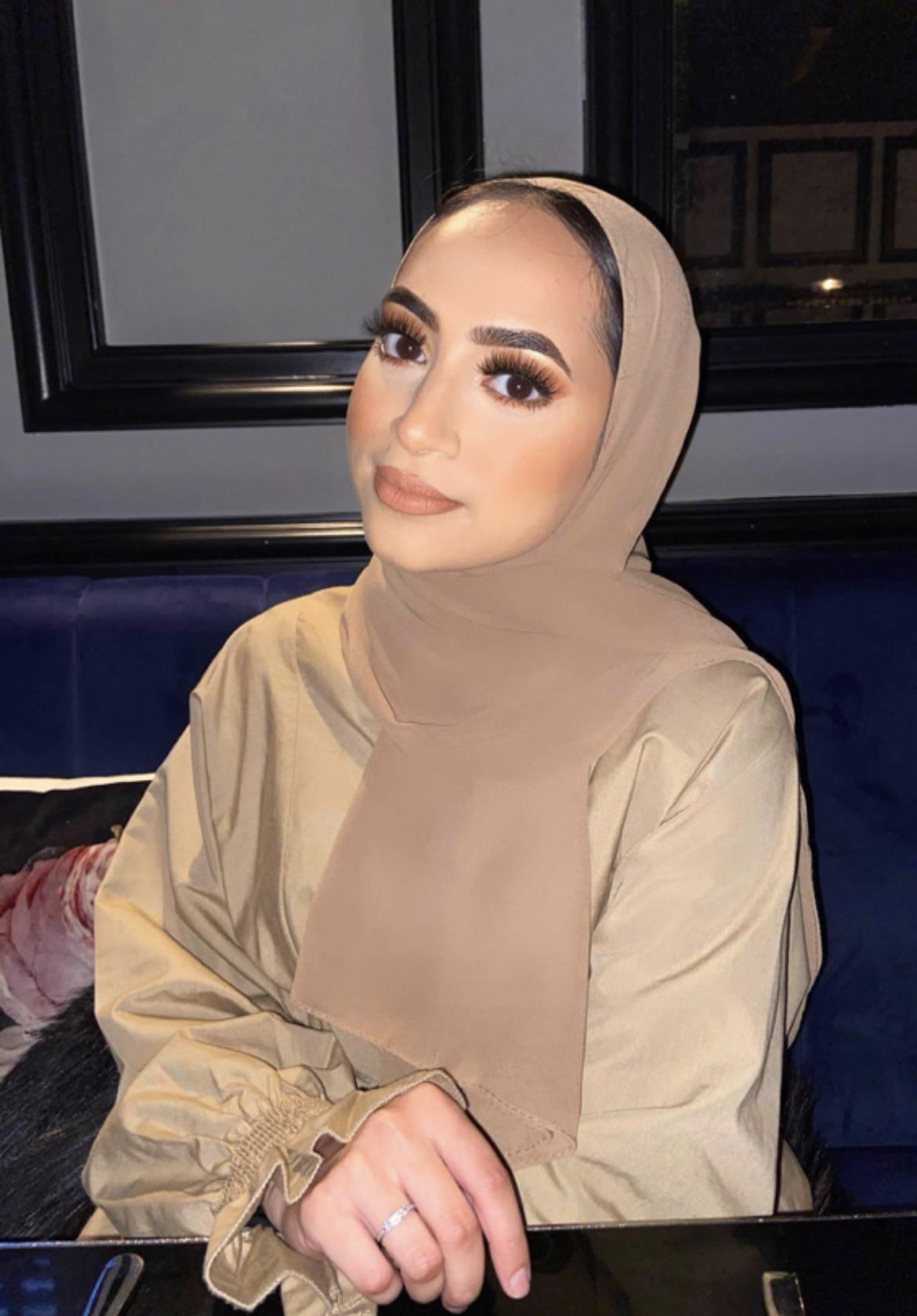 Ain’t she beautiful 🤩 🇧🇩 | Scrolller