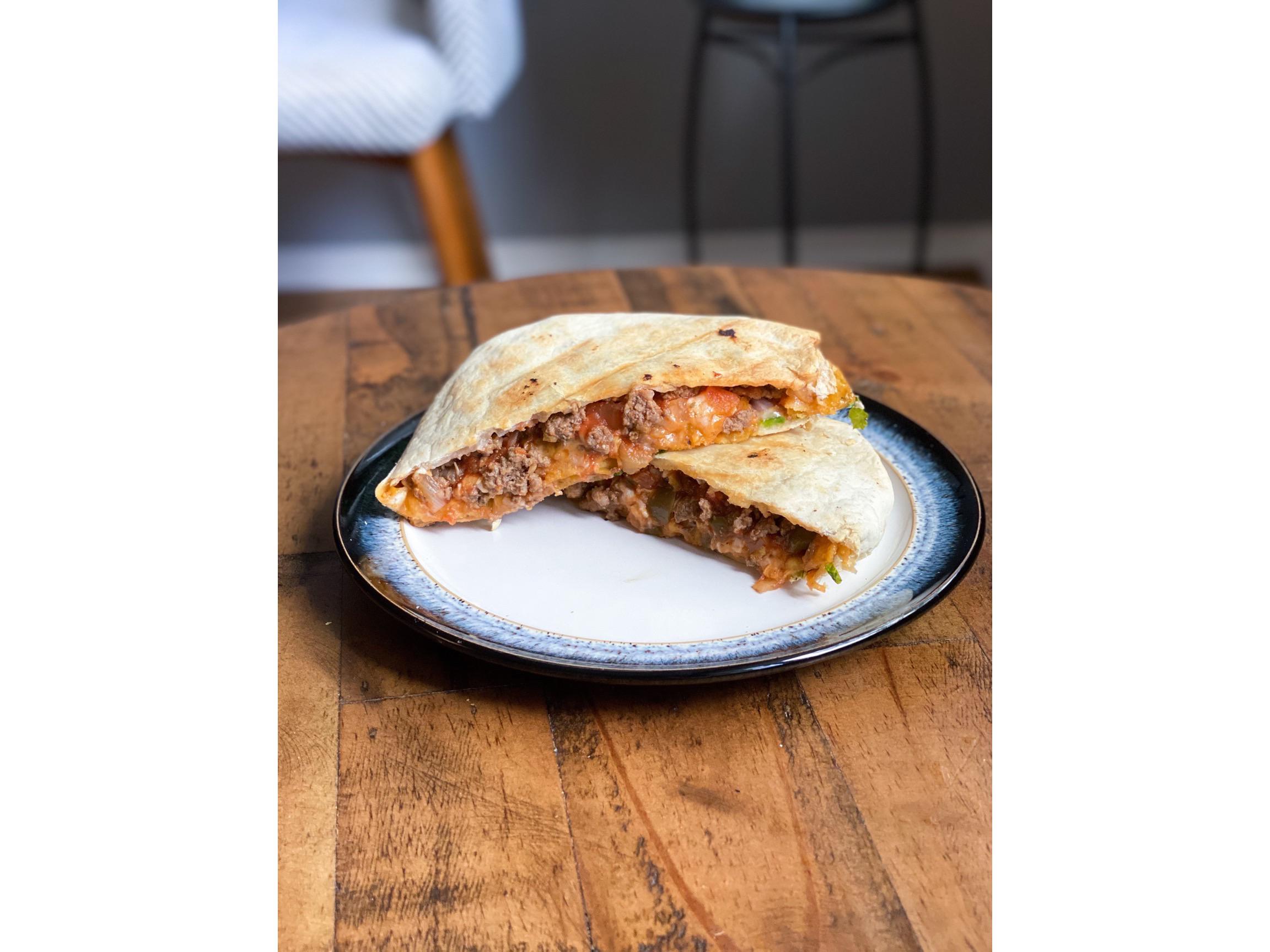 Air fryer crunchwrap supreme! | Scrolller